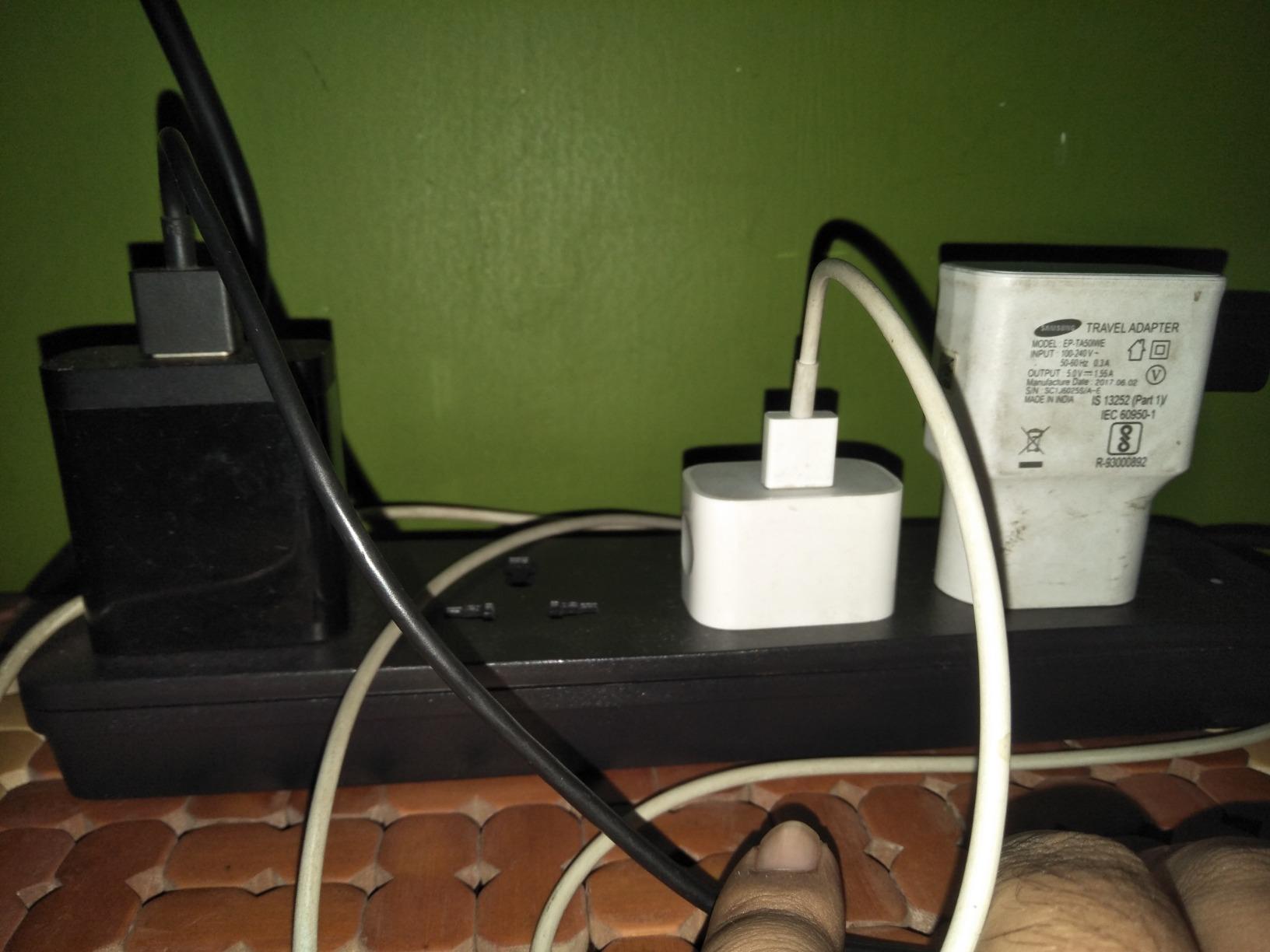 EcoLink 6A 4-Way Spike and Surge Guard (White) : Amazon.in: Electronics