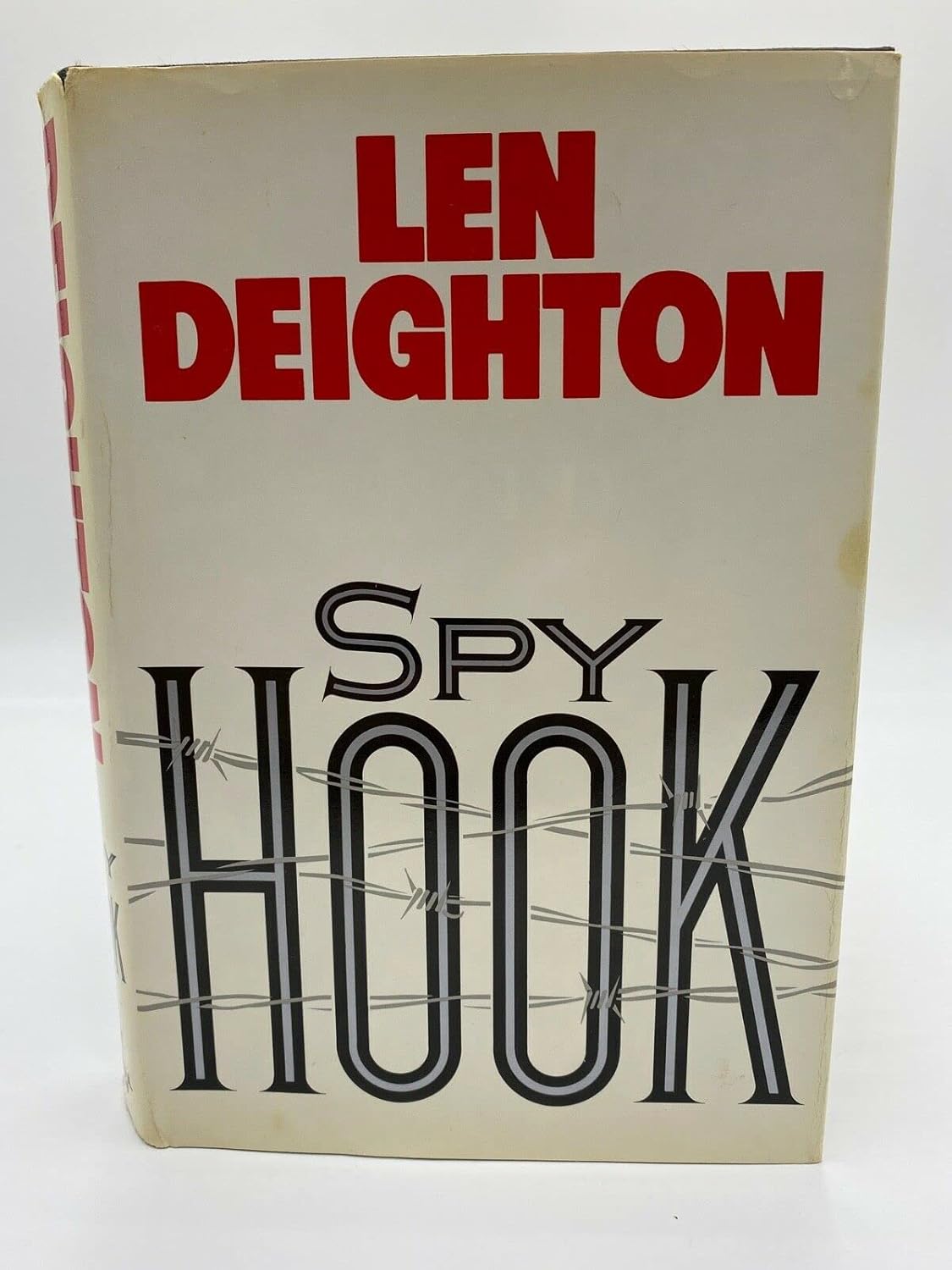 Amazon.com: Spy Hook: 9780394551784: Deighton, Len: Books