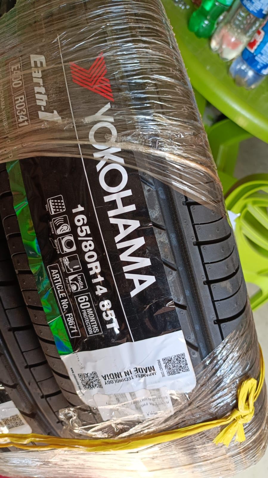 YOKOHAMA 165/80 R14 EARTH-1 85T TUBELESS (TL) CAR TYRE : Amazon.in: Car ...