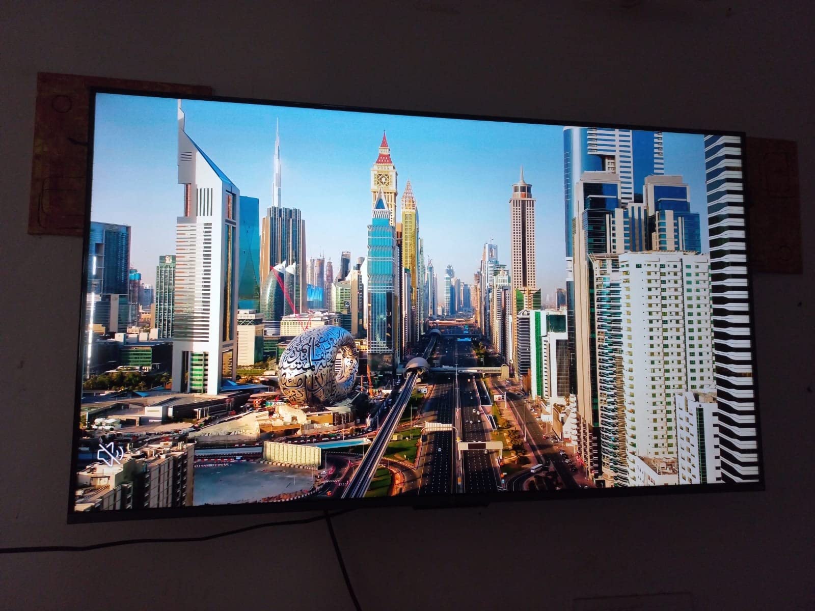 OnePlus 125.7 cm (50 inches) U Series 4K LED Smart Android TV 50U1S ...