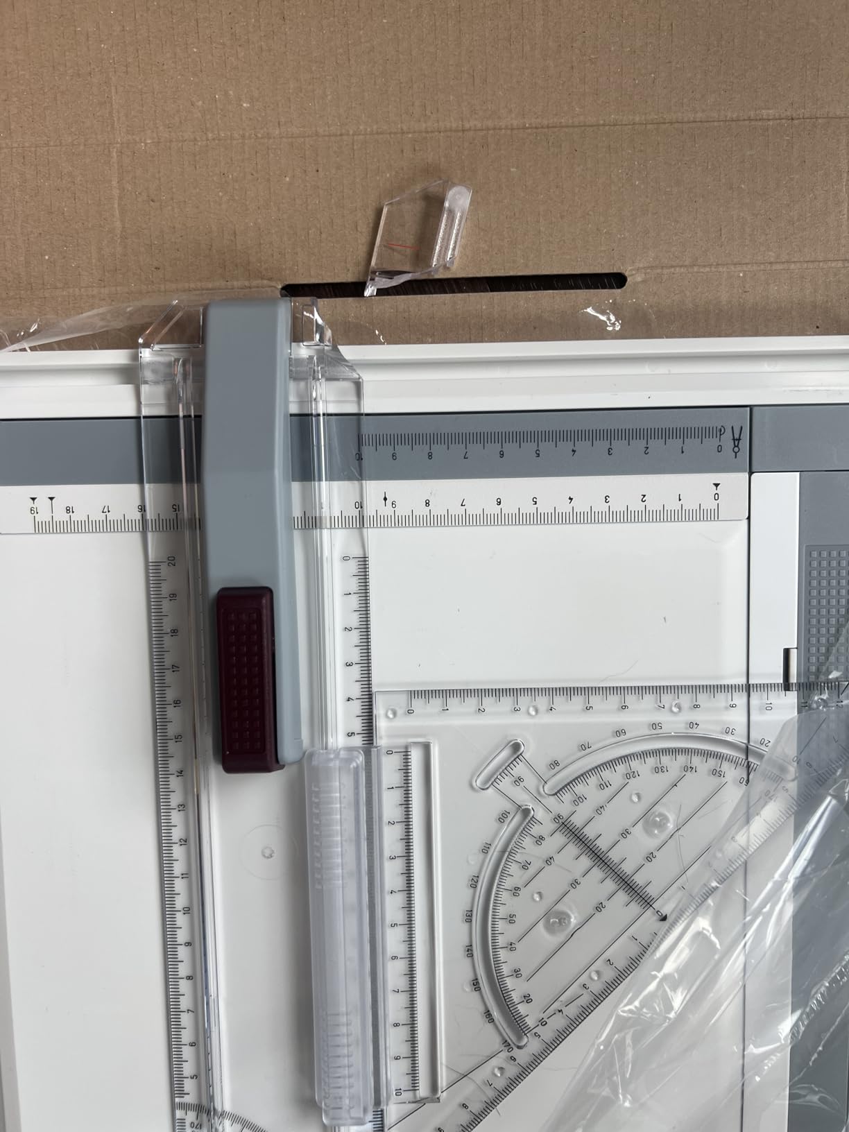 Amazon.com: Rotring 232430 Profil Drawing Board, A4 Size - Grey/White ...