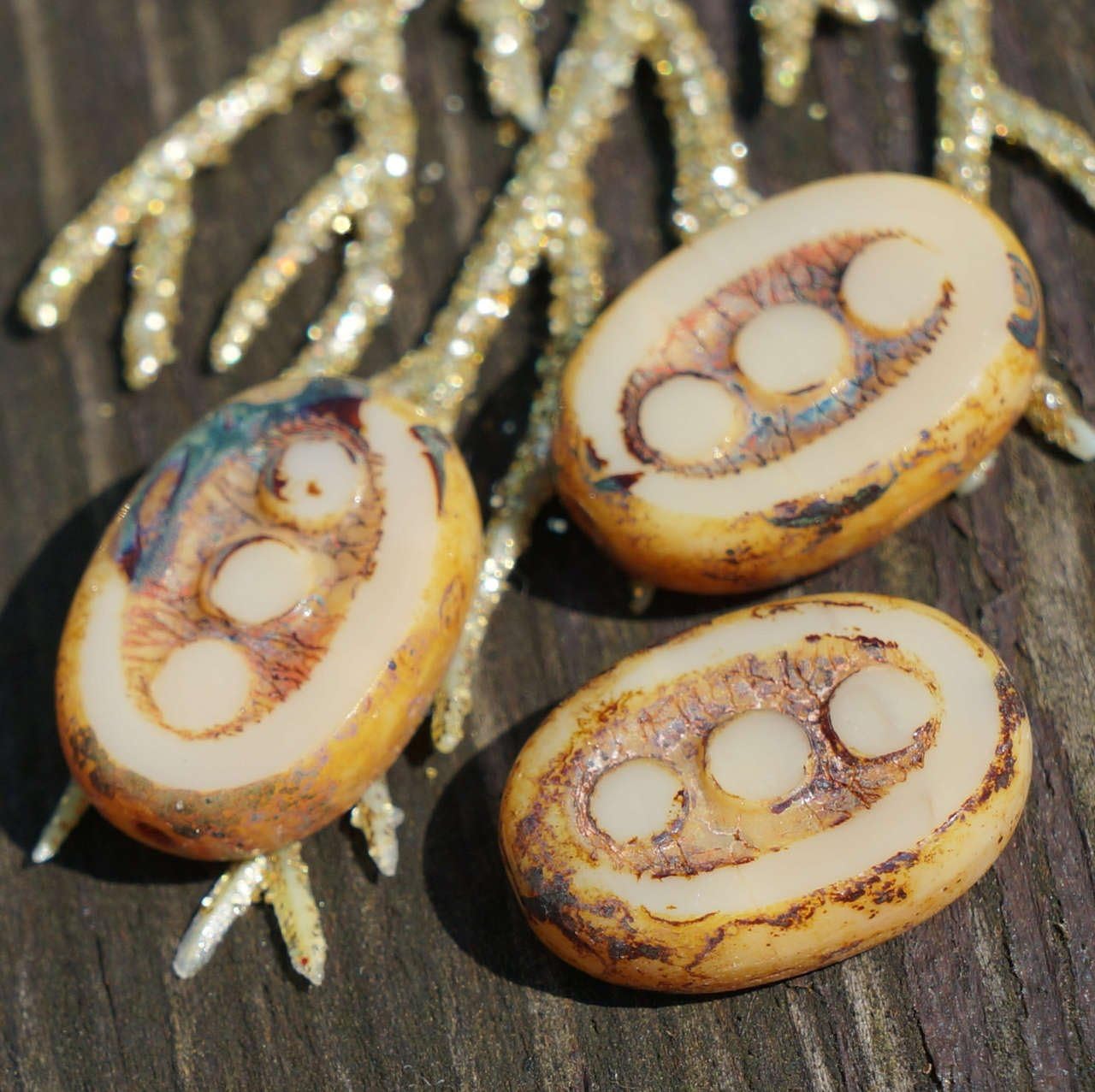 Amazon.com: Picasso Brown Czech Glass Table Cut Beads 3 Dot Oval Table ...