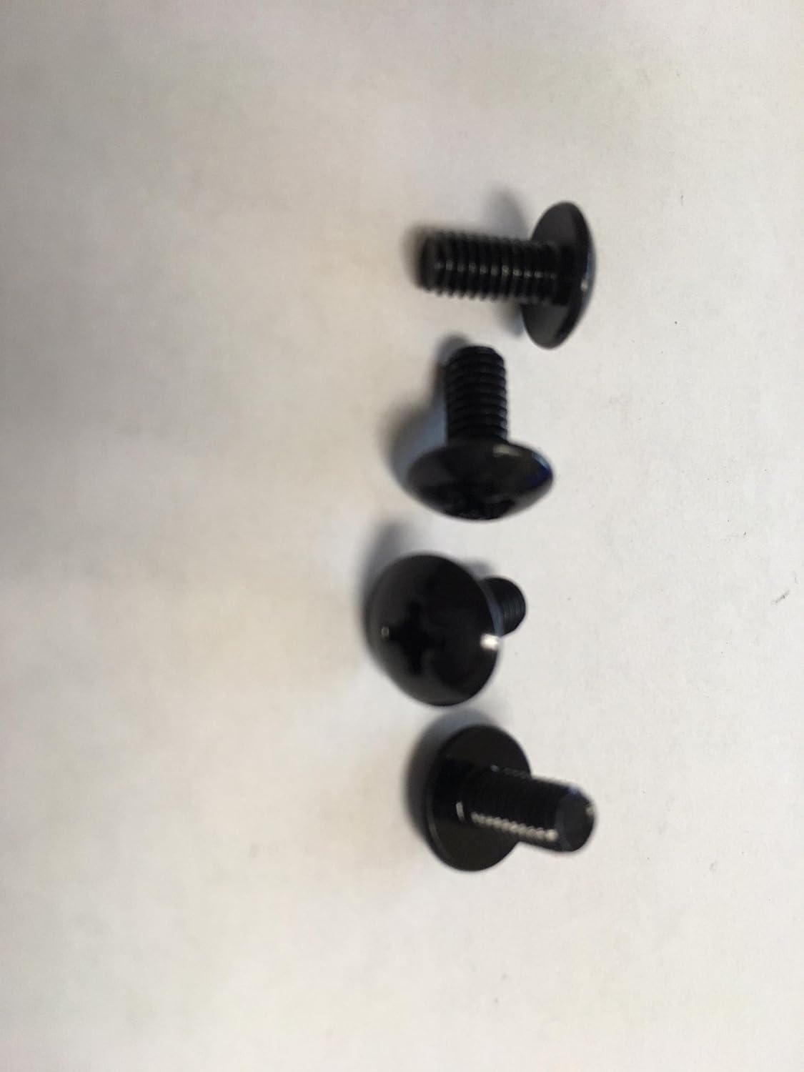 Amazon.com: SiriusXM Amps Screws, Works on Any Cradle or Radio with 4 ...