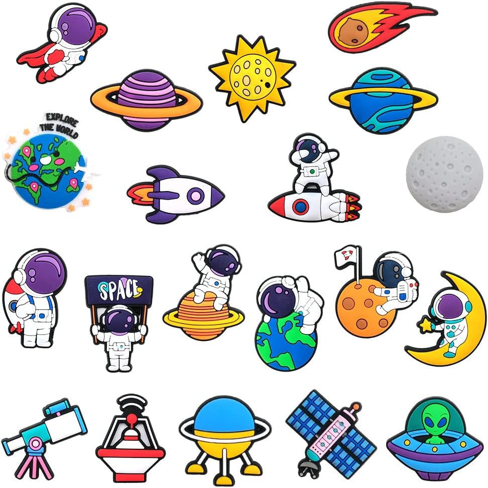 Amazon.com: 25 PCS/pack Spaceman Cute Astronaut Cartoon Planet Earth ...