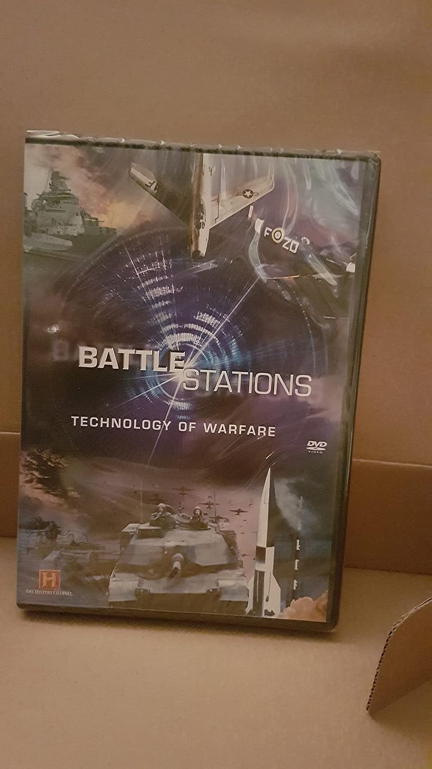 Amazon.com: Battle Stations P-38: Lightning Strikes!/Corsair: Pacific ...