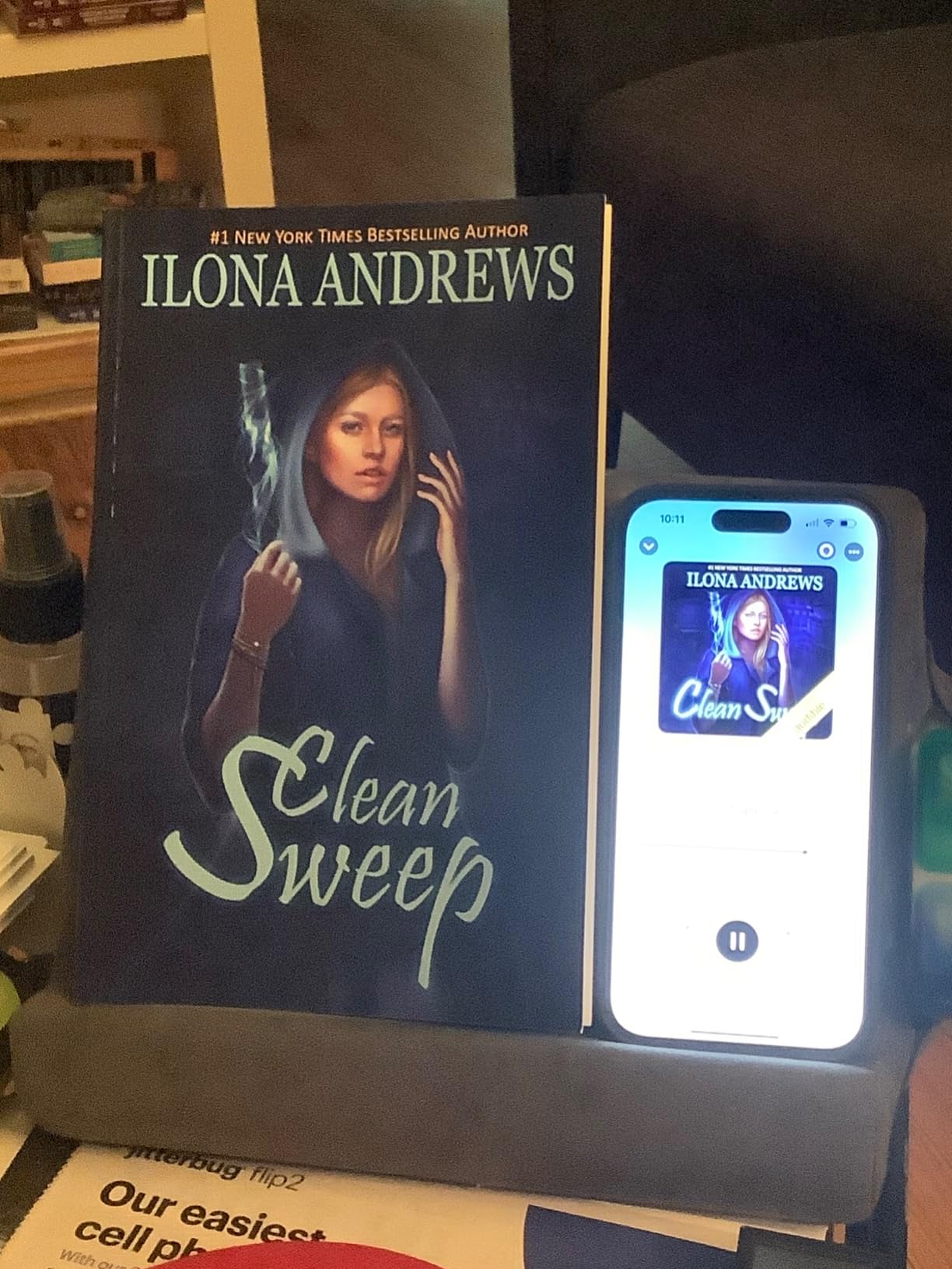 Amazon.com: Clean Sweep (Innkeeper Chronicles Book 1) eBook : Andrews ...