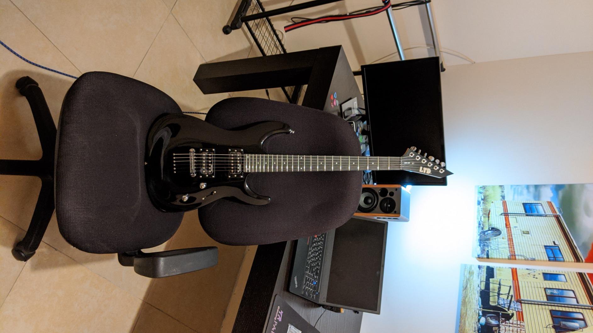 Amazon.com: ESP LTD MH-10 Electric Guitar with Gig Bag, Black : Musical ...