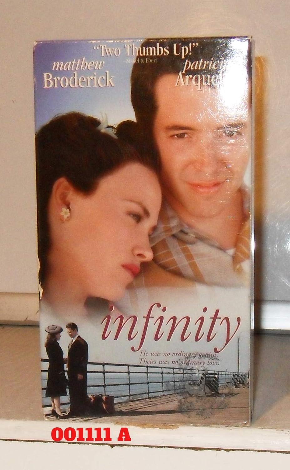 Amazon.com: Infinity [VHS] : Matthew Broderick, Patricia Arquette ...