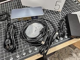 Amazon.com: Anker Docking Station, KVM Switch for 2 Laptops, Dual 4K ...