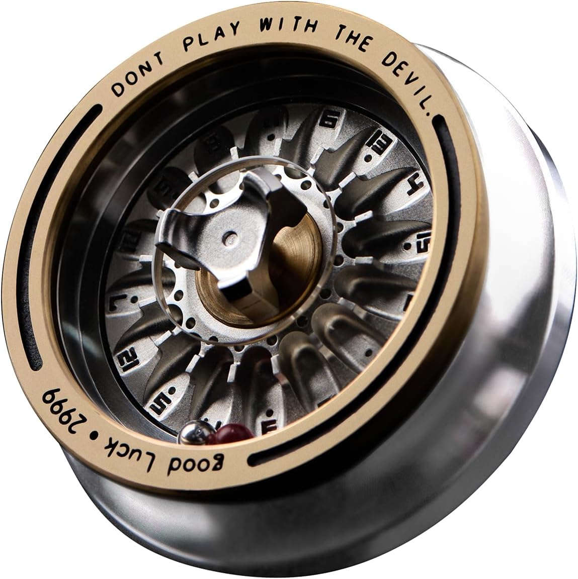 Amazon.com: HAMMERSMITH Carnival Pocket Roulette - Adult Stress Relief ...