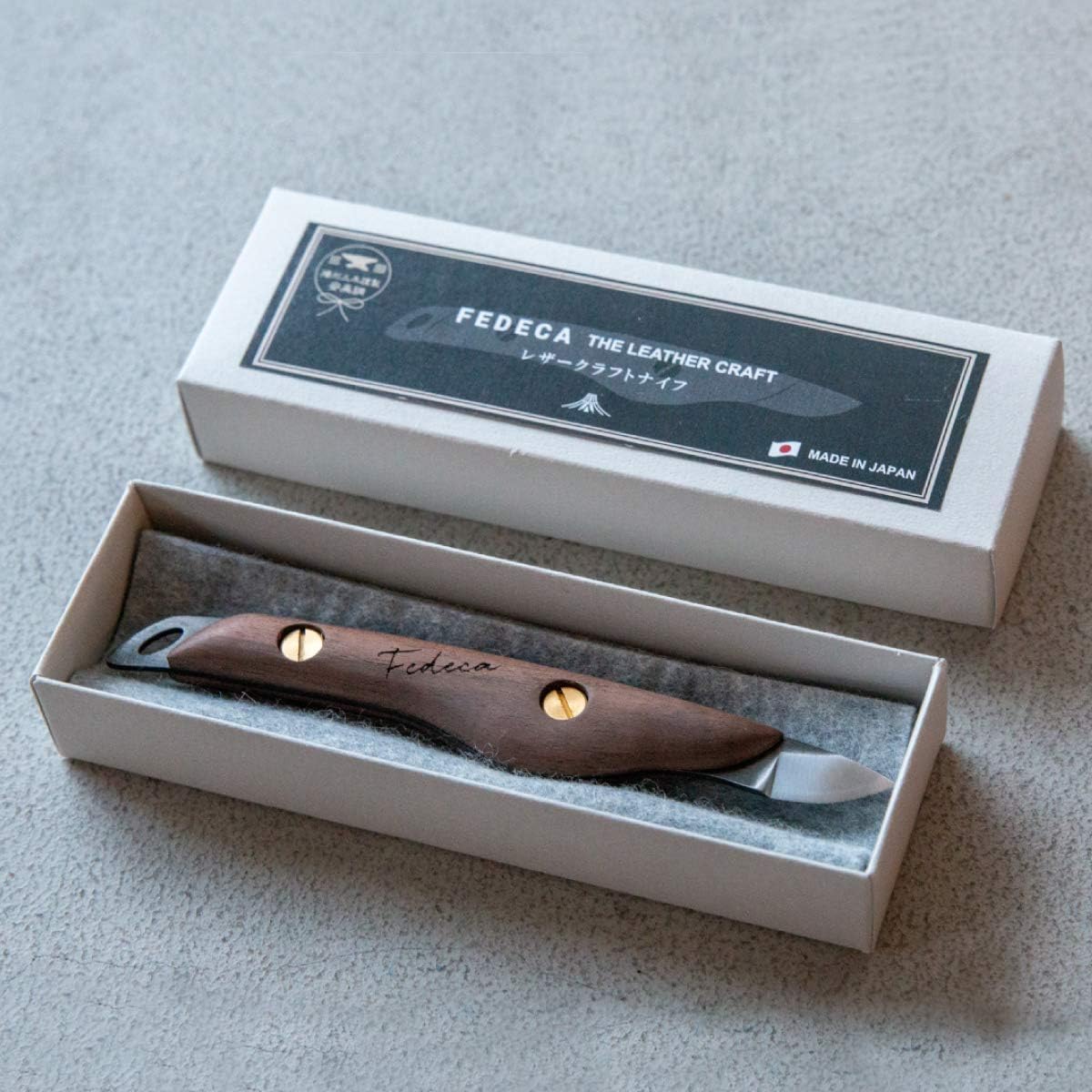Amazon.co.jp: FEDECA（フェデカ） レザークラフトナイフ 右利き用 000821 (革裁ちナイフ) : ホビー