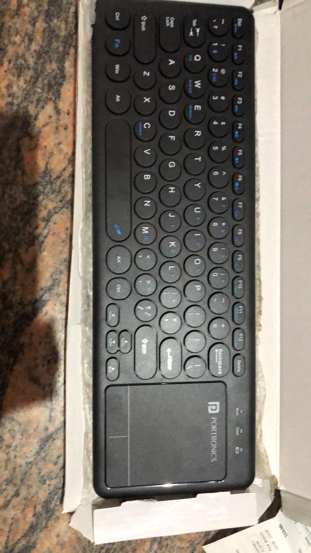 Amazon.in: Buy Portronics Bubble Pro Wireless Keyboard with Touchpad ...