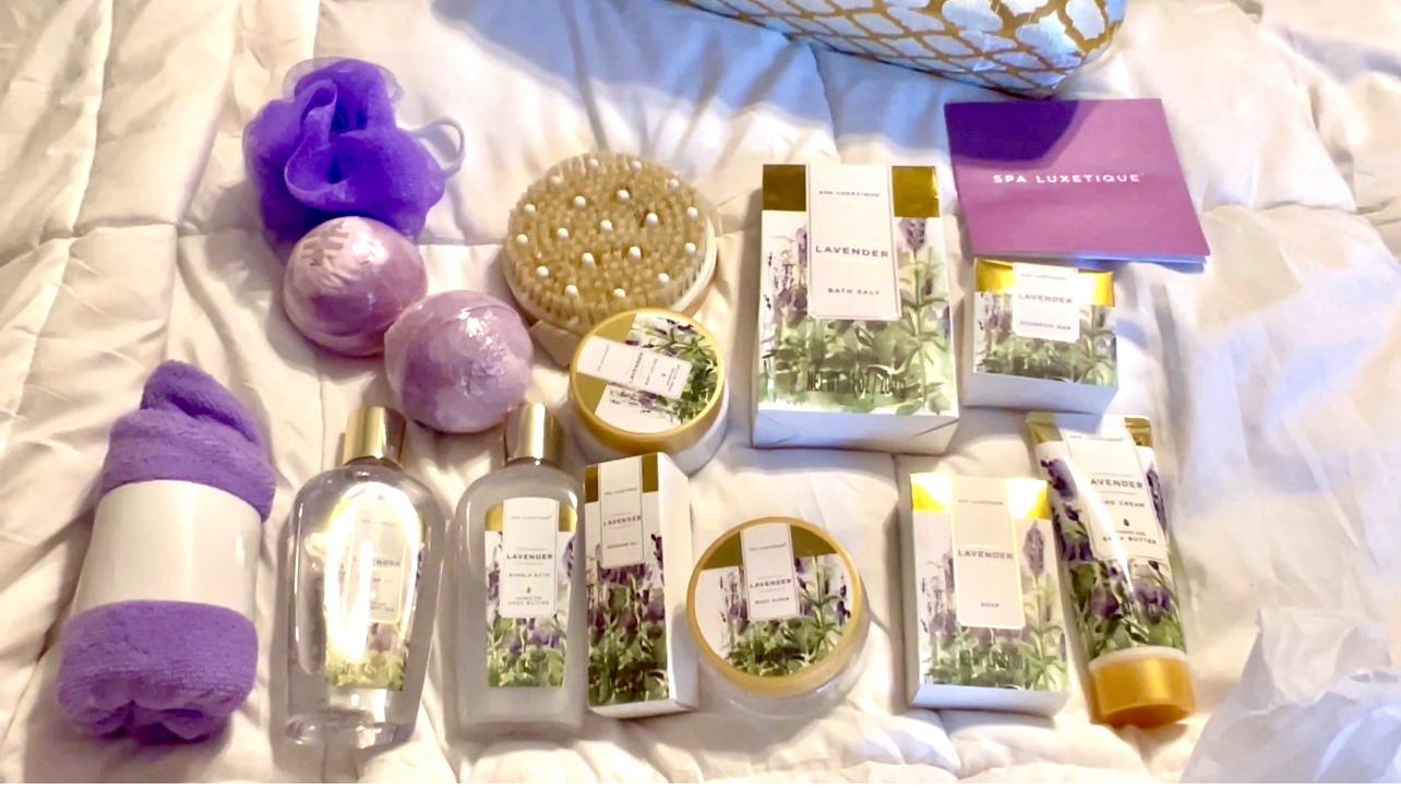 Watch Spa Luxetique gift basket/bag review on Amazon Live
