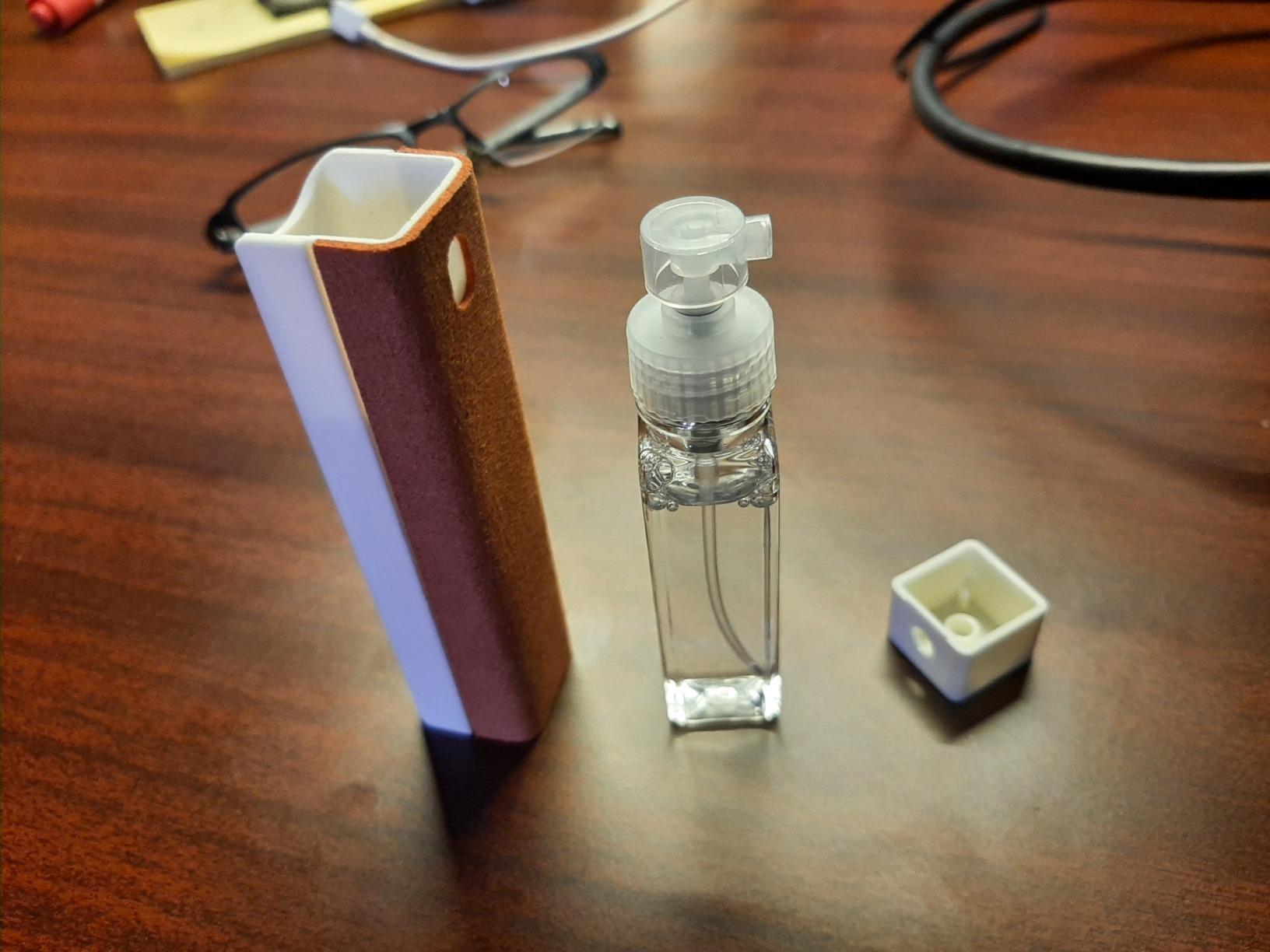 Spray n Clean Touch Screen Gadget Cleaner for Smartphone Tablet Laptop ...