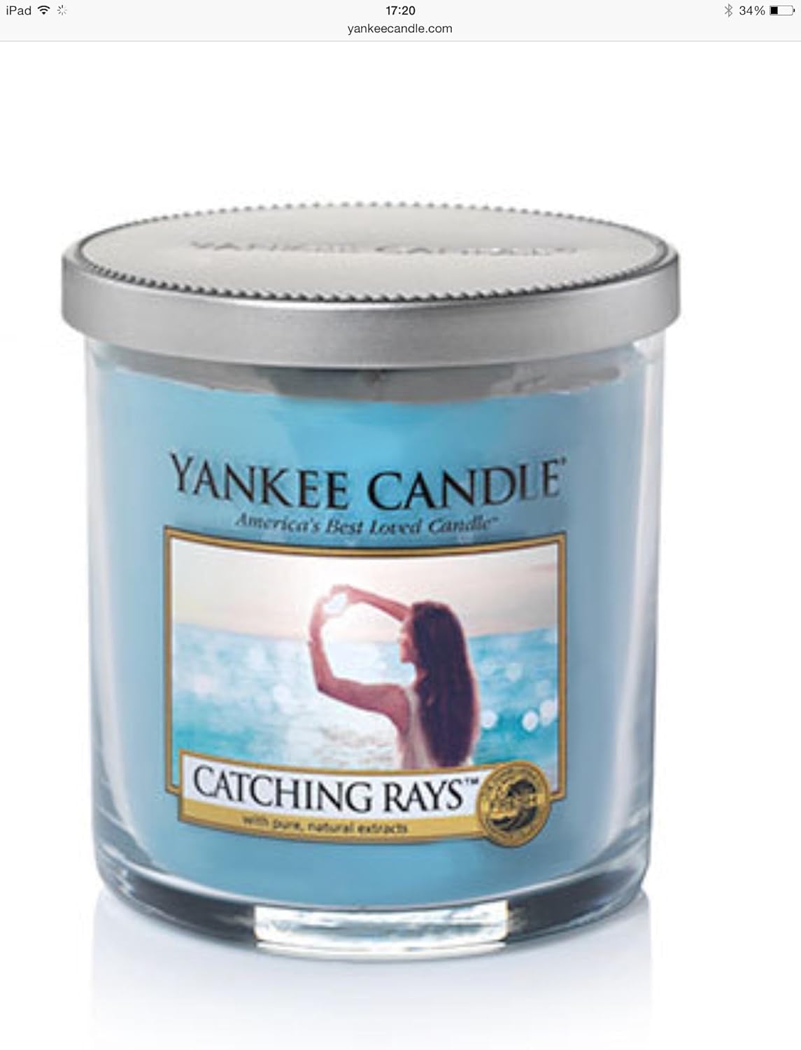 Amazon.com: Yankee Candle Catching Rays Small Tumbler Candle, Fresh ...