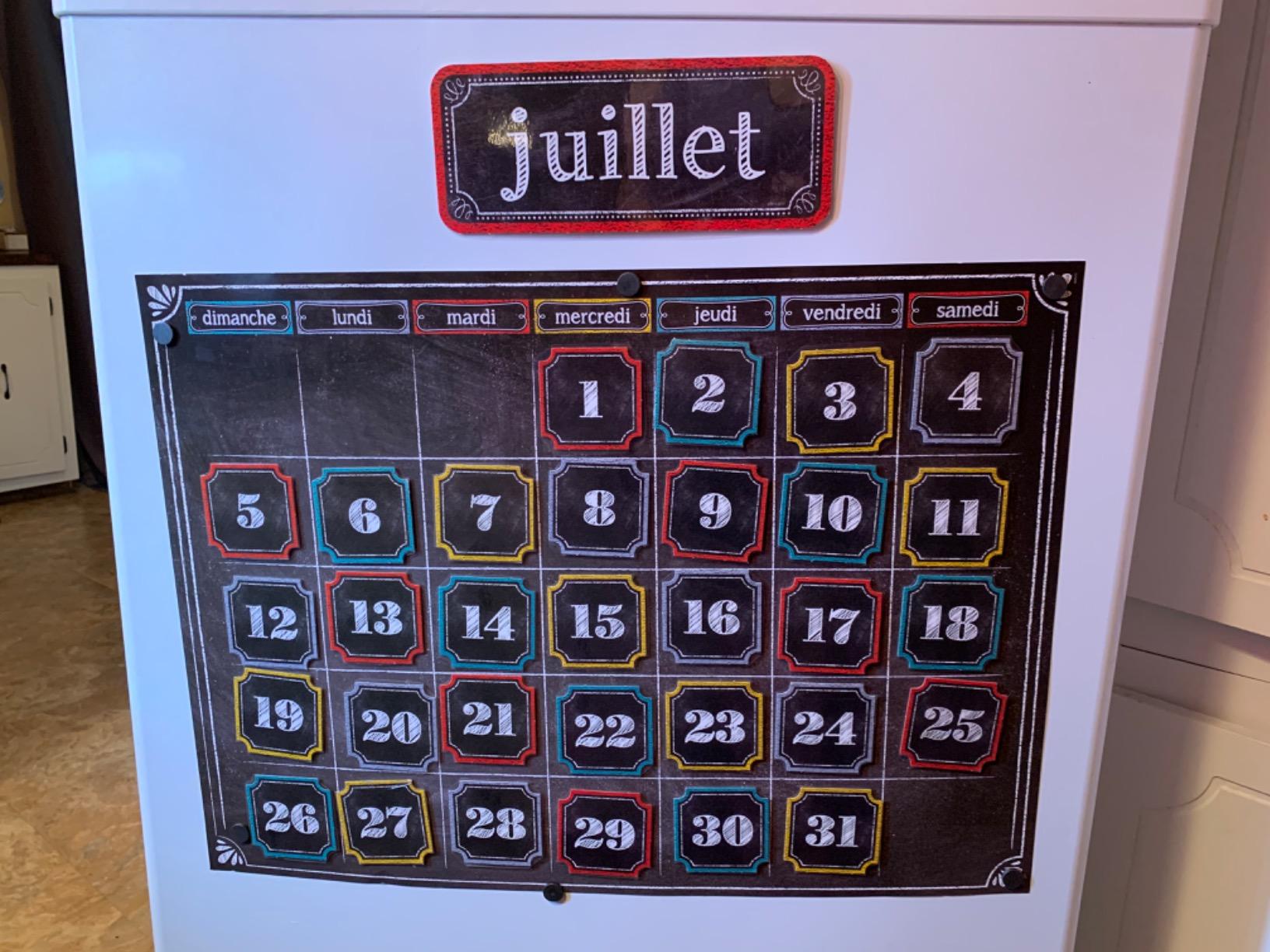 Amazon.com : Creative Teaching Press French Calendar (Chalk) Bulletin ...