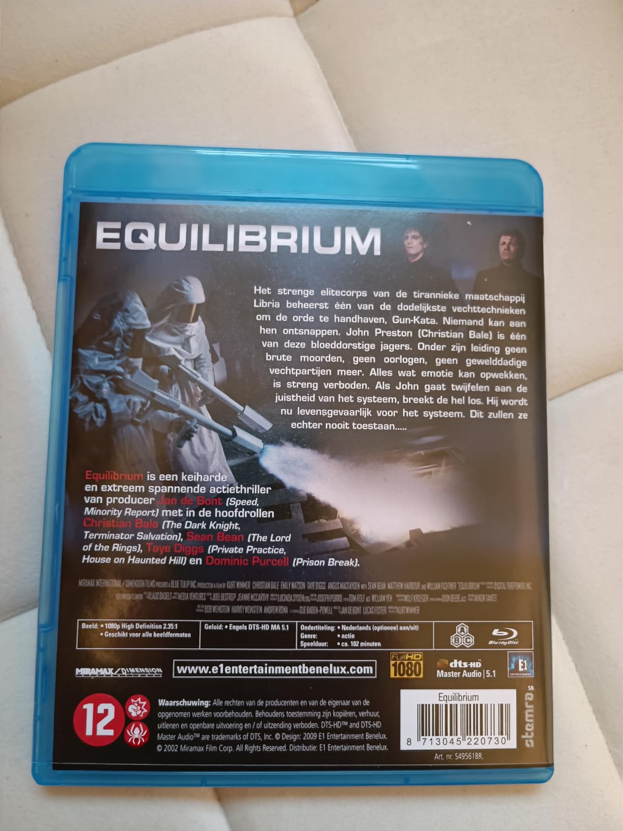 Equilibrium [Blu-ray]: Amazon.de: DVD & Blu-ray