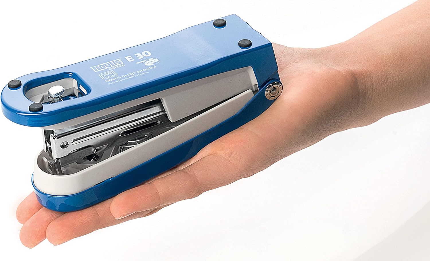Novus E 30 Stapler (30 Sheets Stapling Capacity Office Stapler with 200 ...
