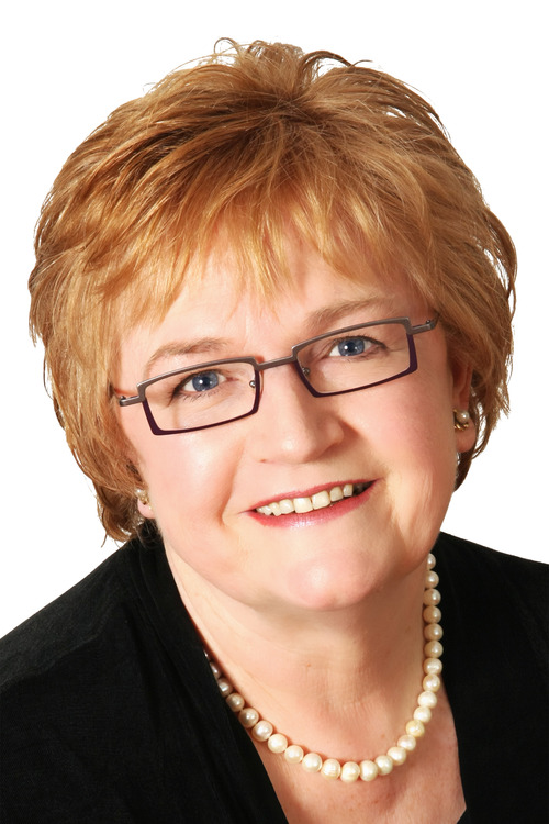 Amazon.com: Jennifer Cram: books, biography, latest update