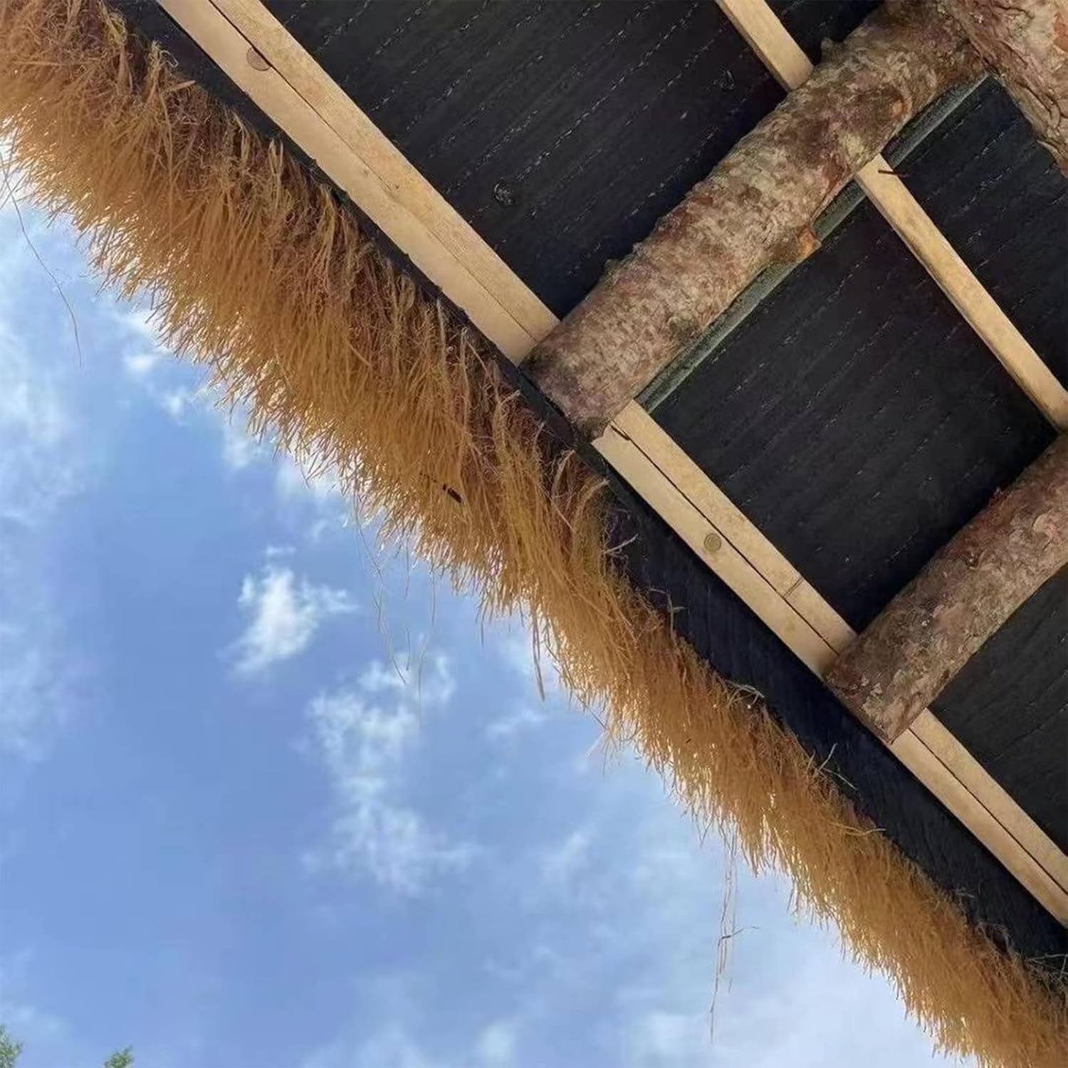 Amazon.com : Simulated Thatch Tile with Extended Grass Wire and PP ...
