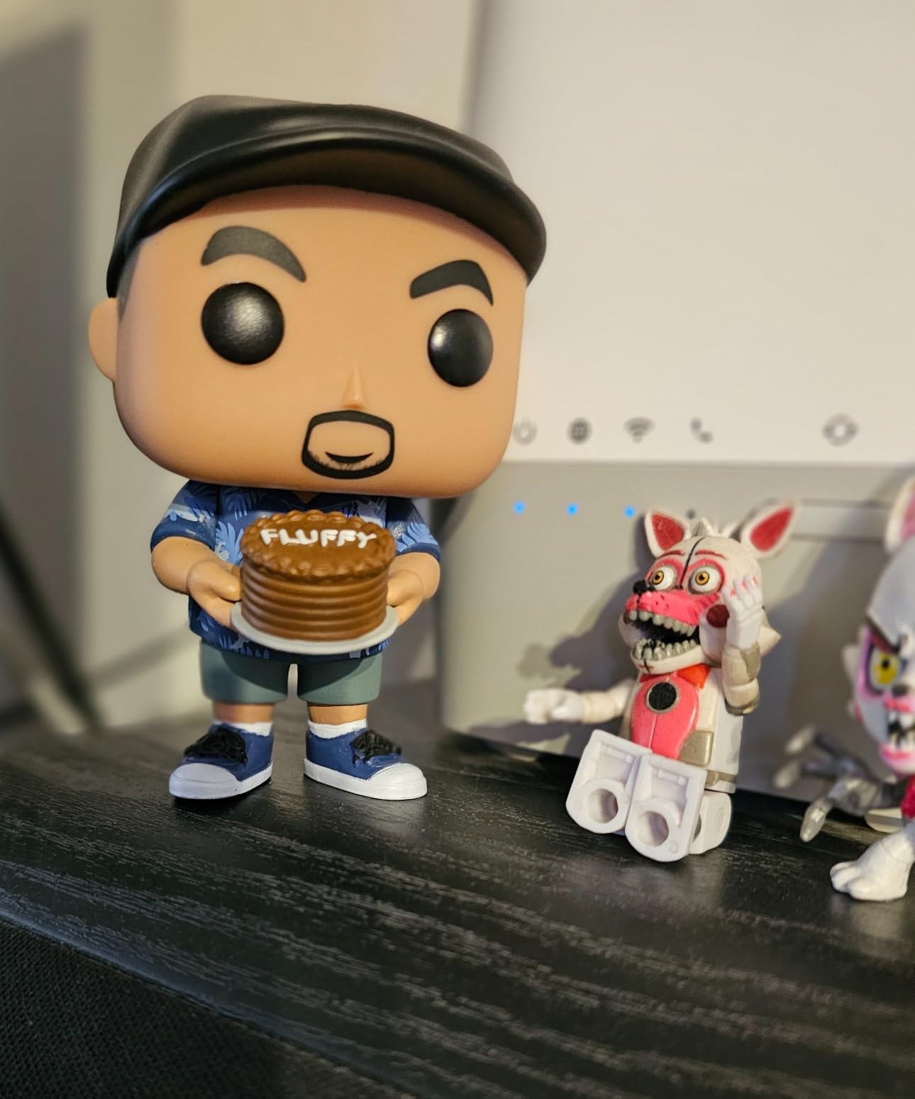 Amazon.com: Funko POP! Comedians Chocolate Cake Fluffy 3.75" Specialty ...