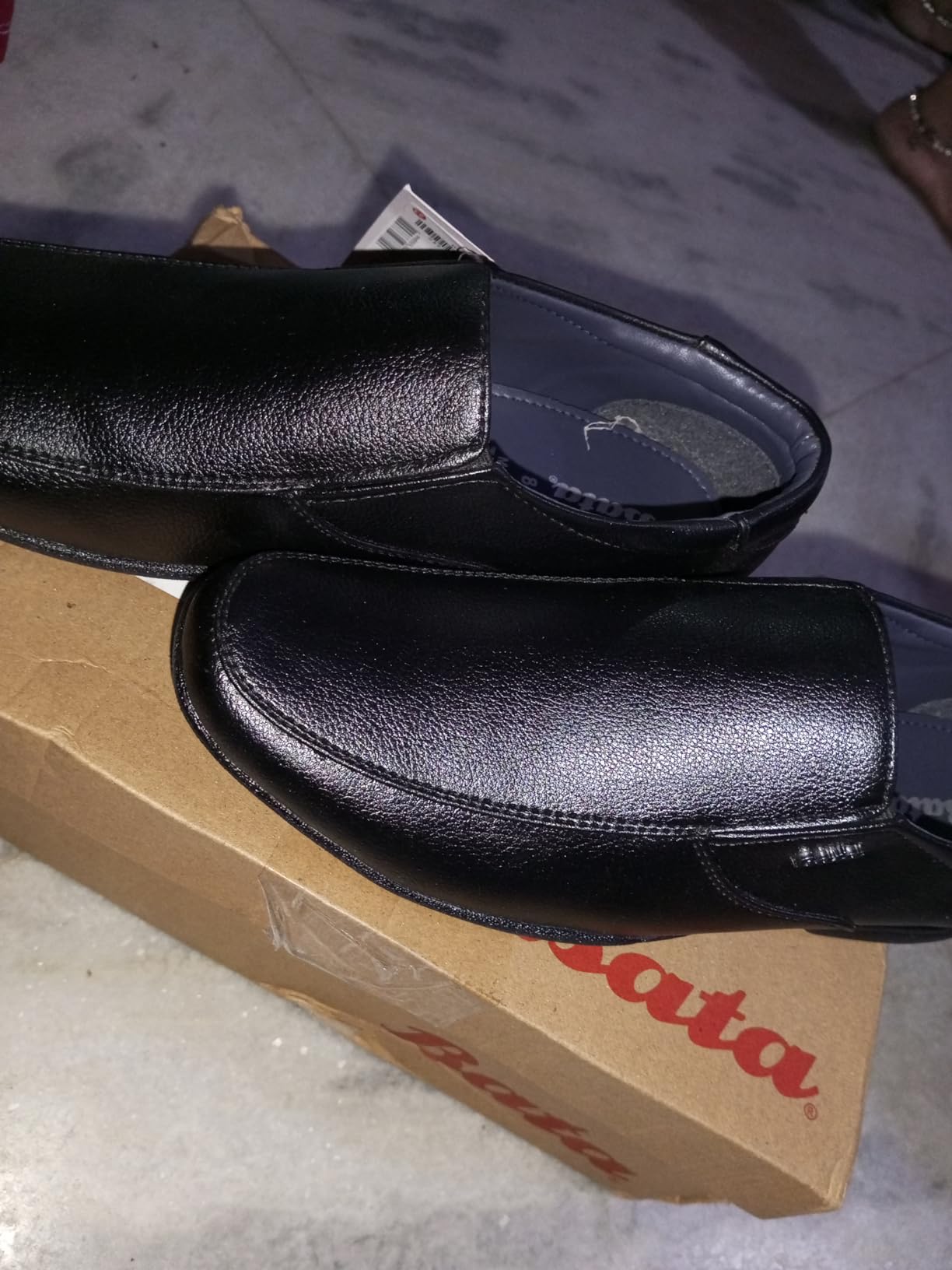 Buy Bata Mens BOSS-Whiz E Black Sneaker at Amazon.in