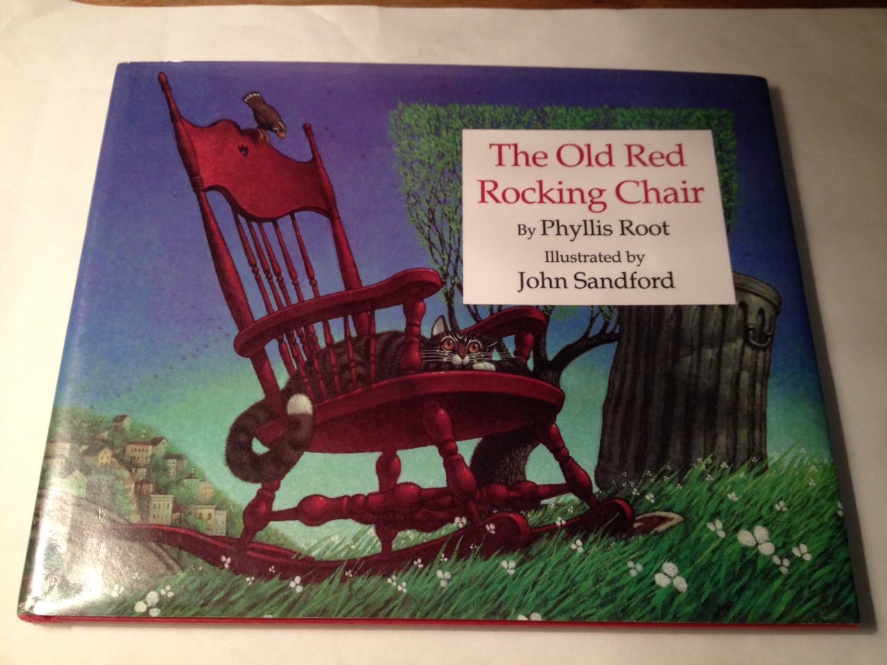The Old Red Rocking Chair: Phyllis Root, John Sandford: 9781559700634 ...