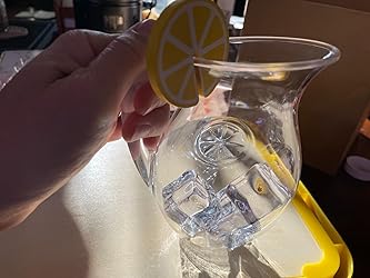 Amazon.com: Fat Brain Toys Pretendables Lemonade Time Set - Pretend ...