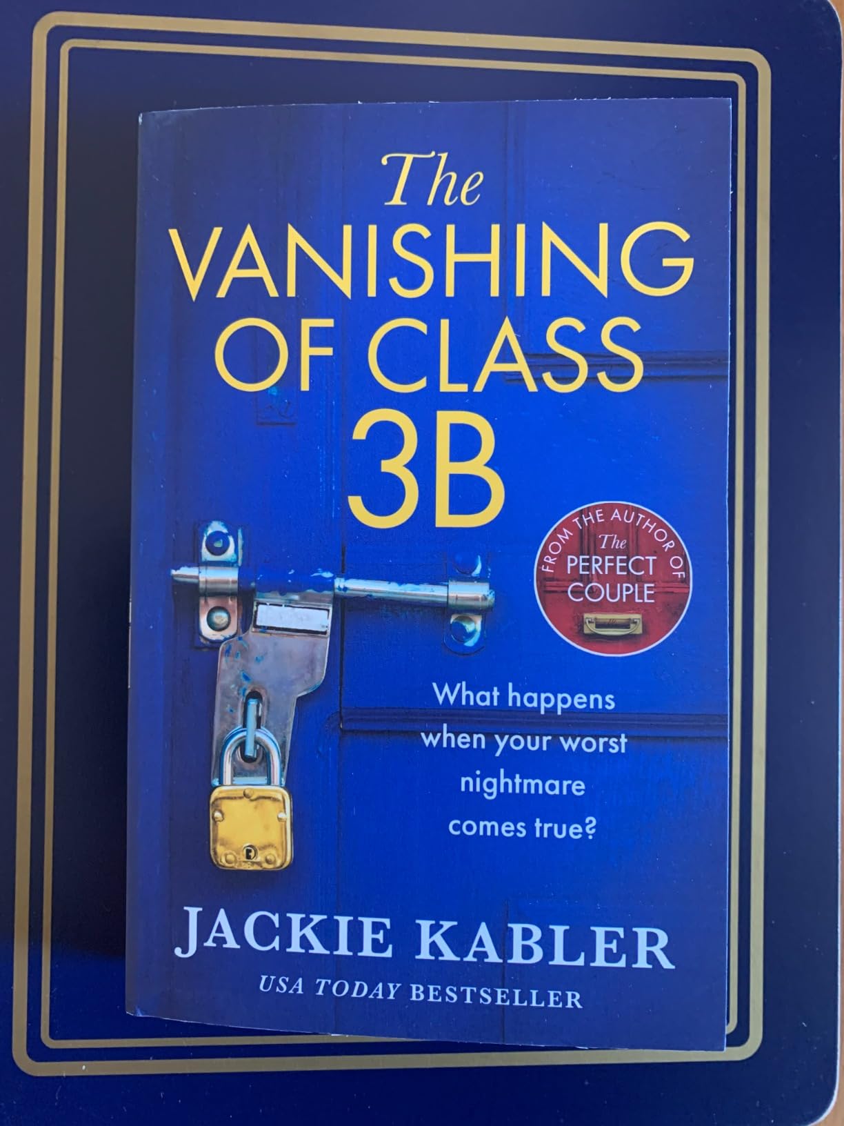 The Vanishing of Class 3B: From the No. 1 Kindle bestselling author ...