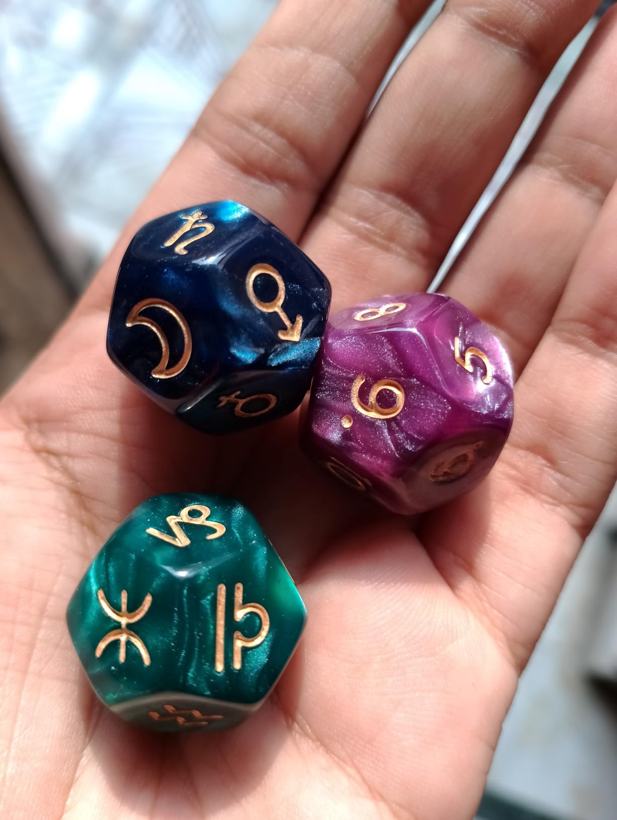 myddiction 3 Pieces of Pearl 12-Sided Astrology Dice for Constellation ...