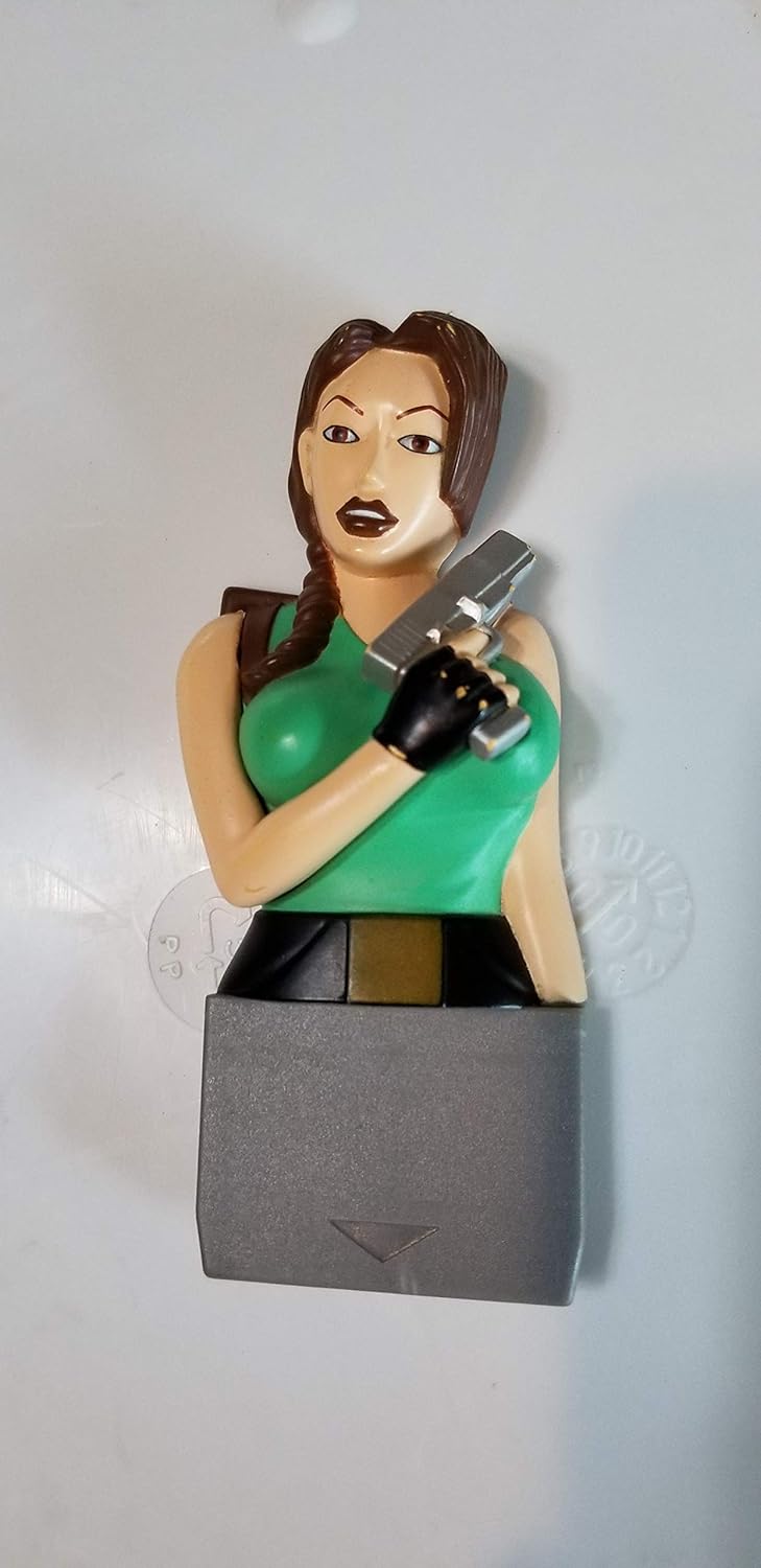 Amazon.com: LARA CROFT COLLECTOR’S EDITION PS1 MEMORY CARD : Video Games