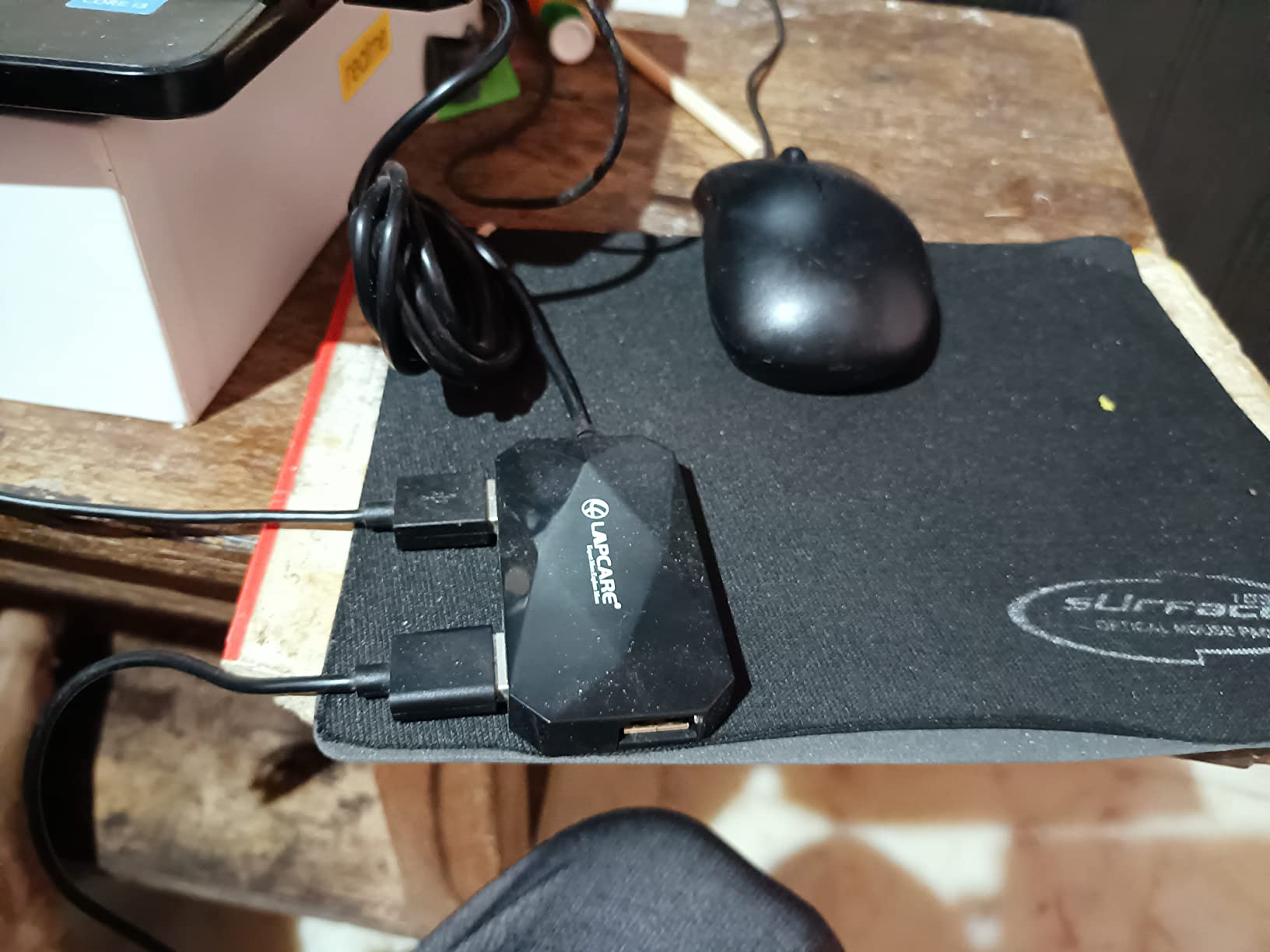 Lapcare USB 2.0 4-Port Hub, Ergonomic Design, Support Data Transfer ...