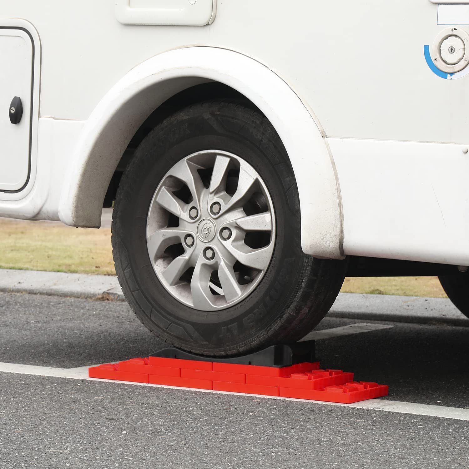 Snapklik.com : Homeon Wheels Camper Leveling Blocks, One Top Tire Saver ...