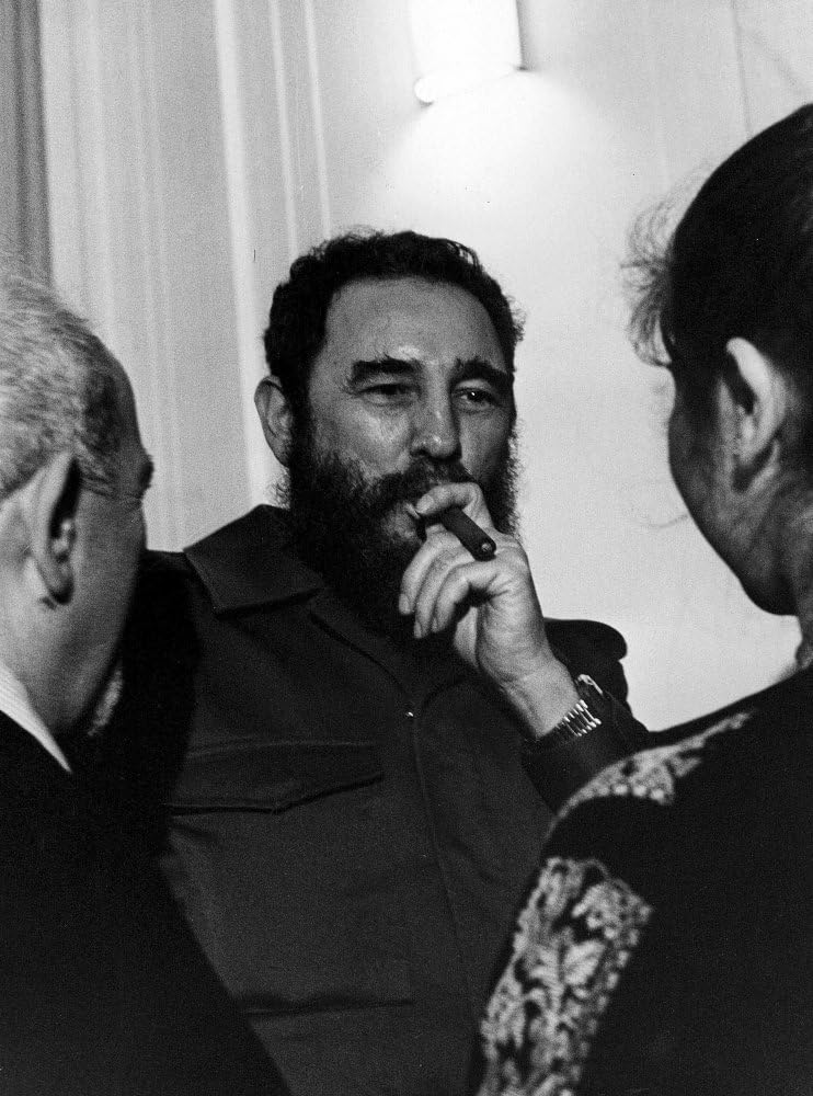 Amazon.com: Fidel Castro smoking a cigar Photo Print (8 x 10): Posters ...