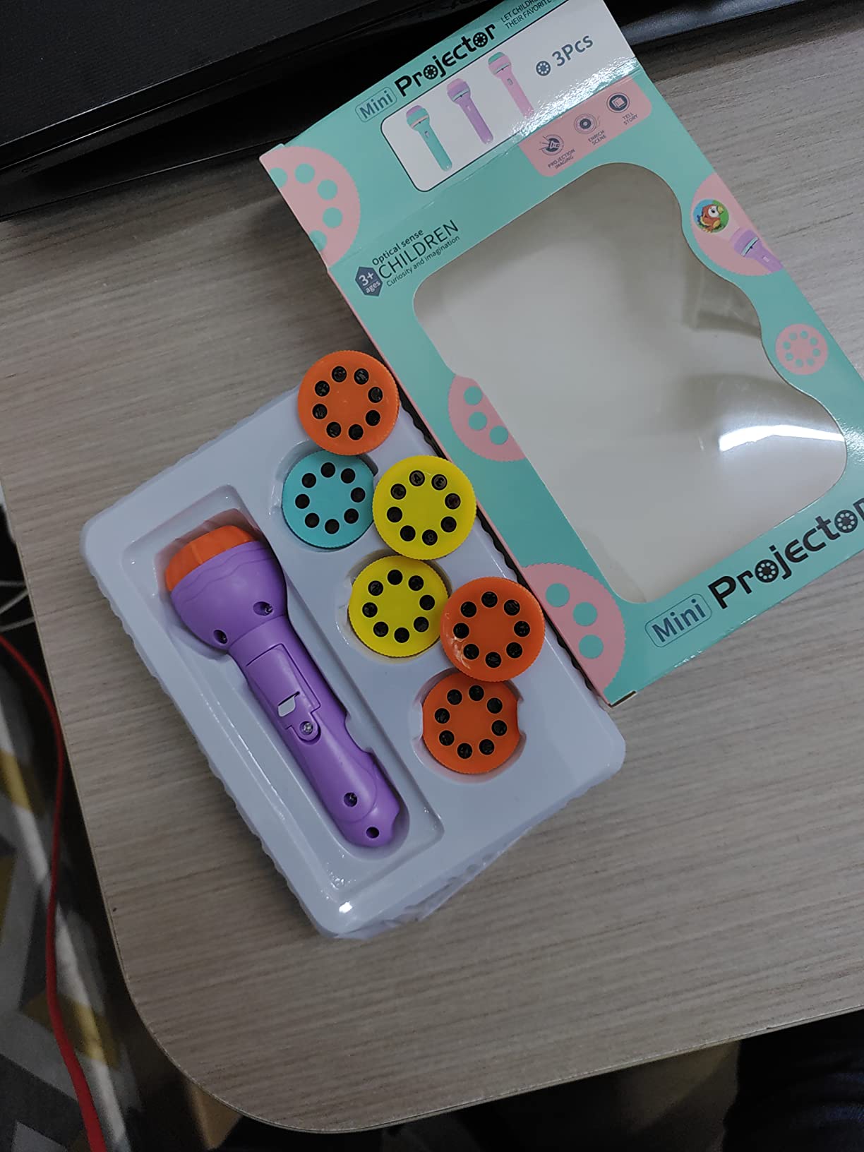 RHODE Mini Projector Torch Light for Kids Flashlight Education Toys ...