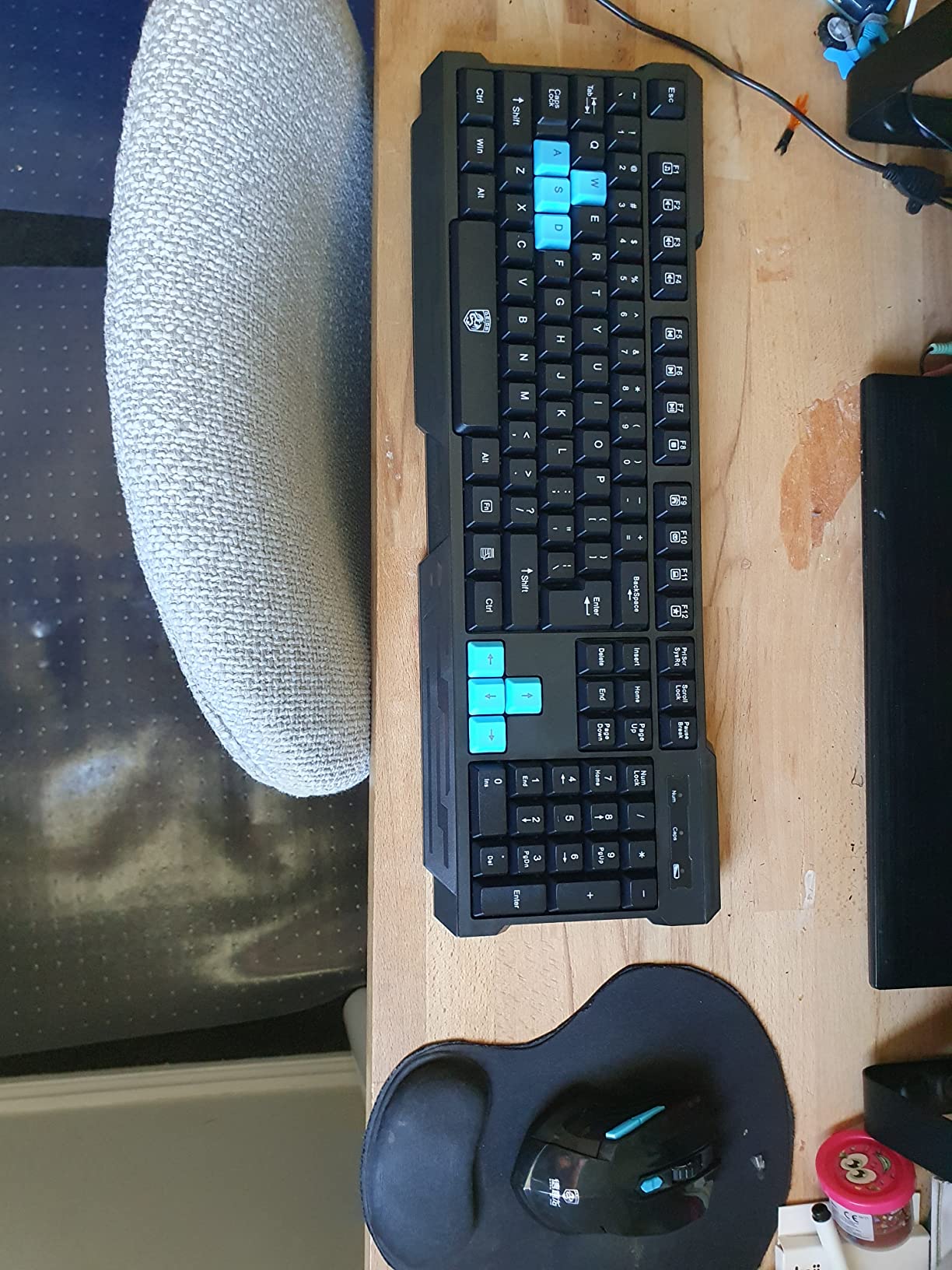 Wireless Keyboard and Mouse Combo, 2.4GHz Cordless USB Computer ...