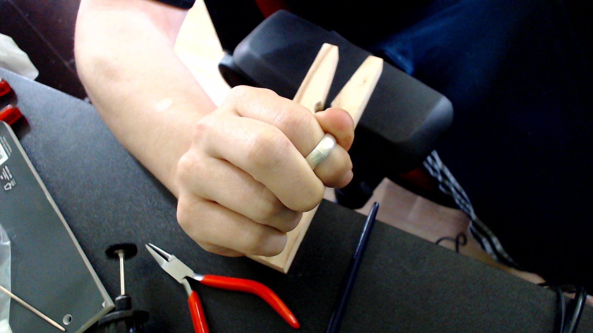 Proops Hardwood Bench Pin & Clamp Jewellers V Slot Tool. (J1224) Free ...