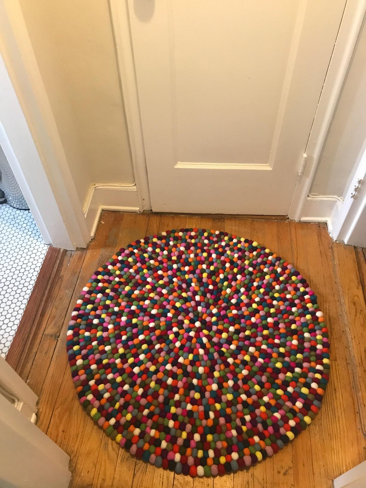 Amazon.com: Happy As Larry Original Multicolor Felt Ball Rug - Handmade ...