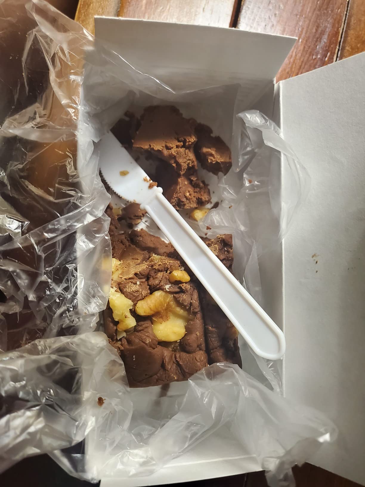 Amazon.com: Uncle Butch's Fudge - Creamy and Smooth Chocolate Walnut ...