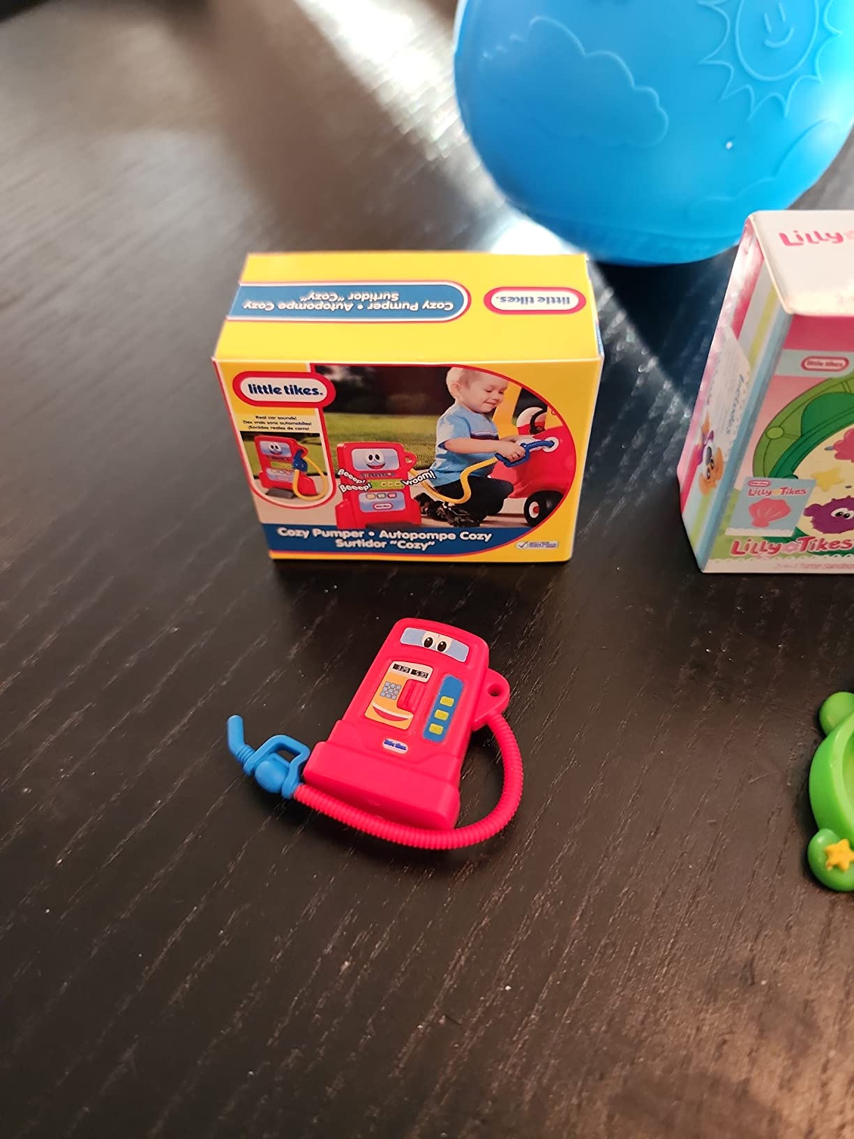 Amazon.com: MGA's Miniverse Little Tikes Minis - 2 Little Tikes Minis ...