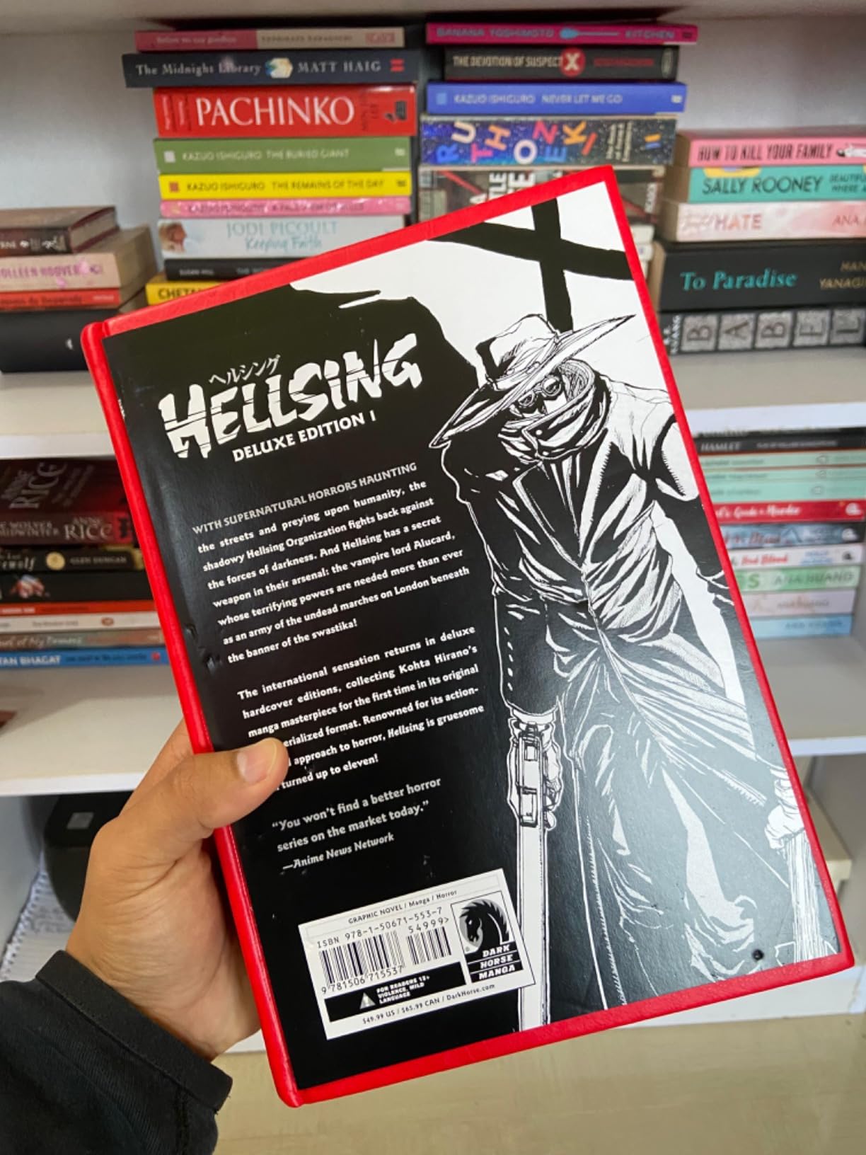 Buy Hellsing Deluxe Volume 1 Book Online at Low Prices in India | Hellsing Deluxe Volume 1 ...