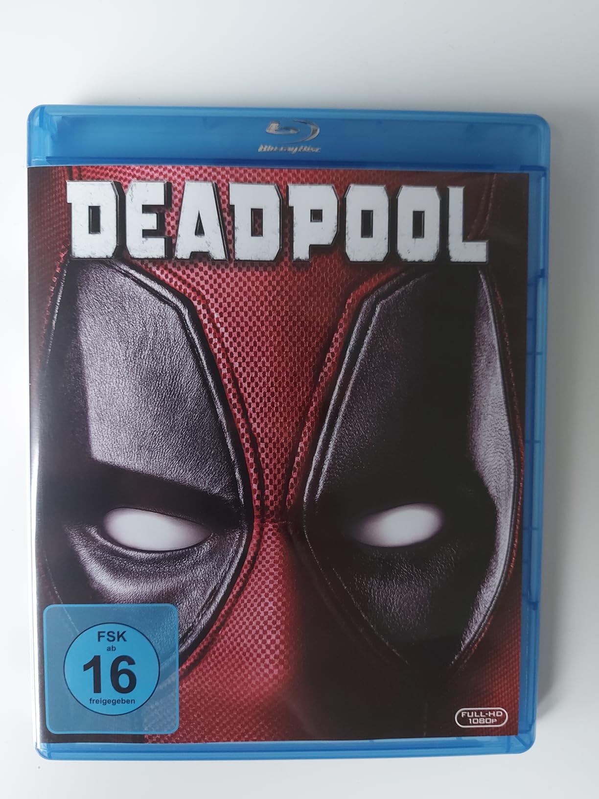 Deadpool [Blu-ray]: Amazon.de: Reynolds, Ryan, Baccarin, Morena, Miller ...
