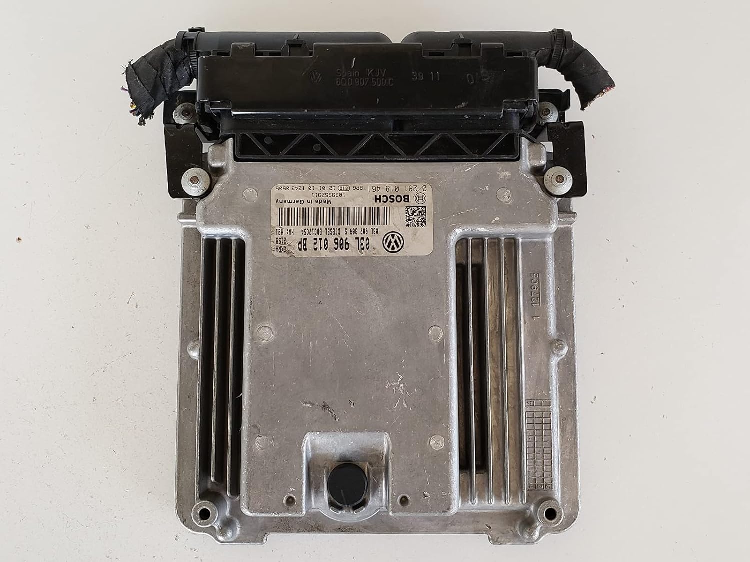Amazon.com: Volkswagen 03L 906 012 BP, Engine Control Module : Automotive