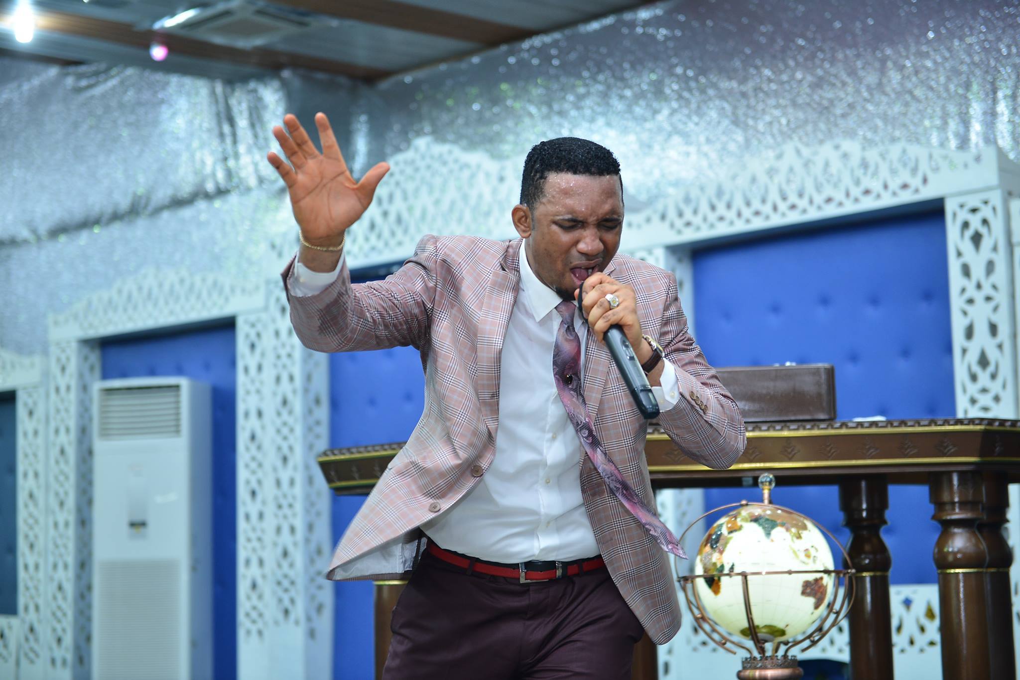 Amazon.com: Dr Chris Okafor: books, biography, latest update