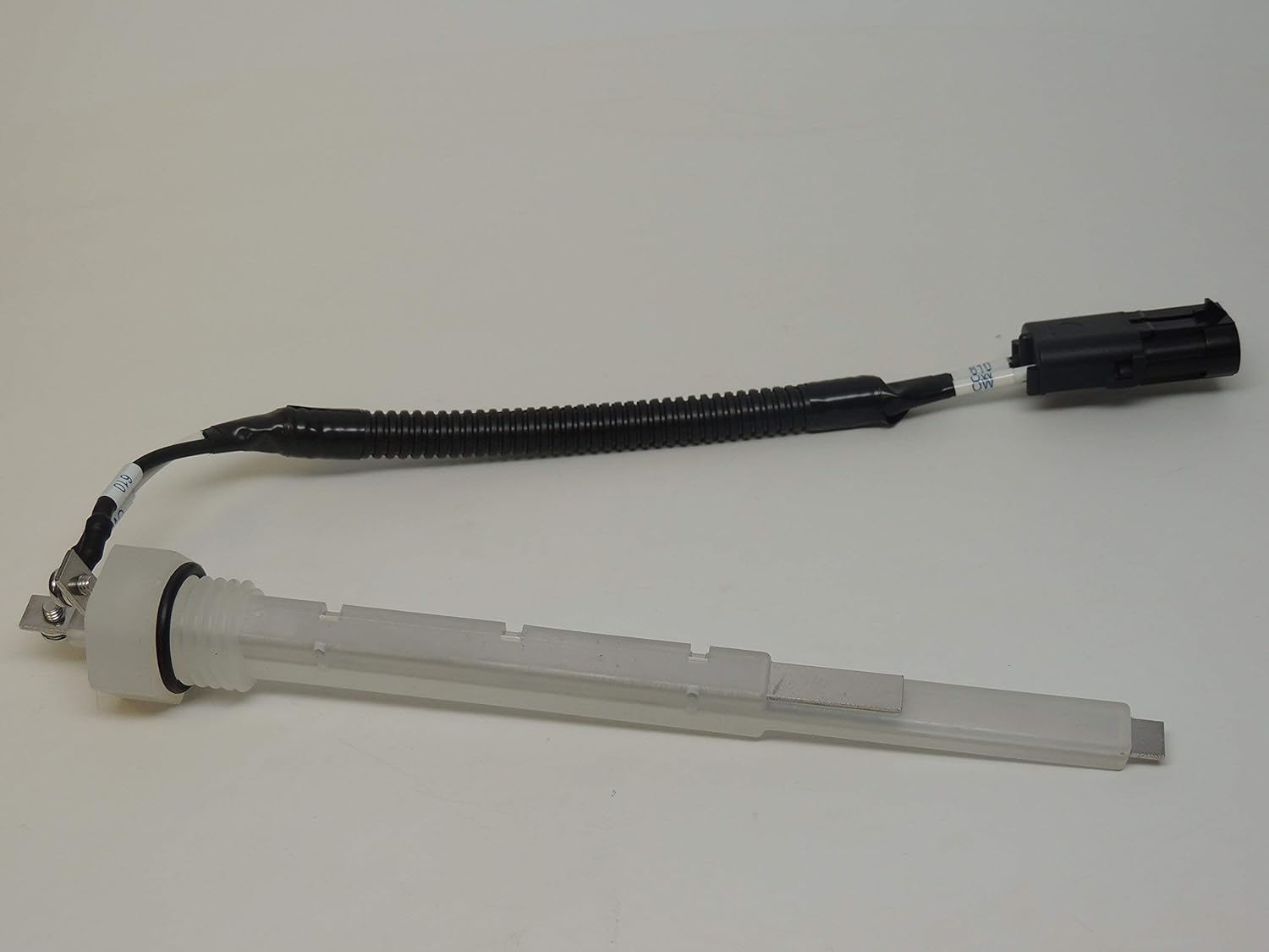 Amazon.com: Volvo Truck 85143203 Probe Water Level Sensor : Automotive