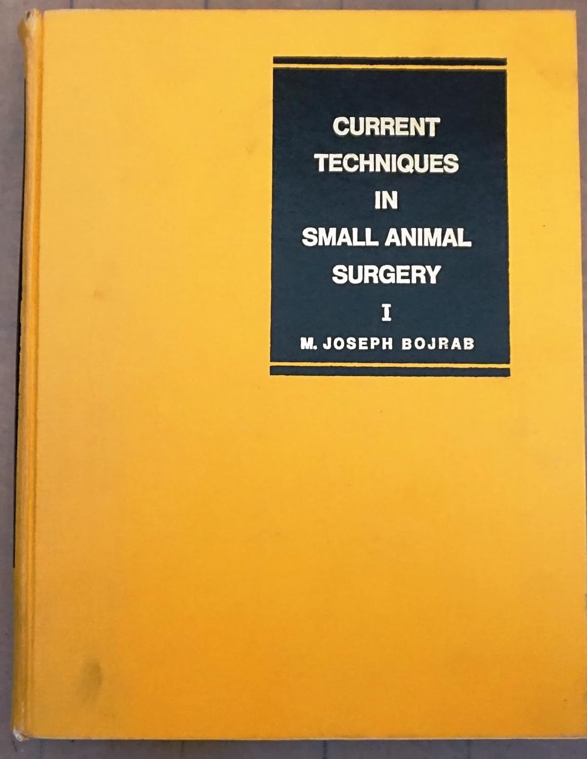 Current techniques in small animal surgery: Amazon.co.uk: 9780812104837 ...