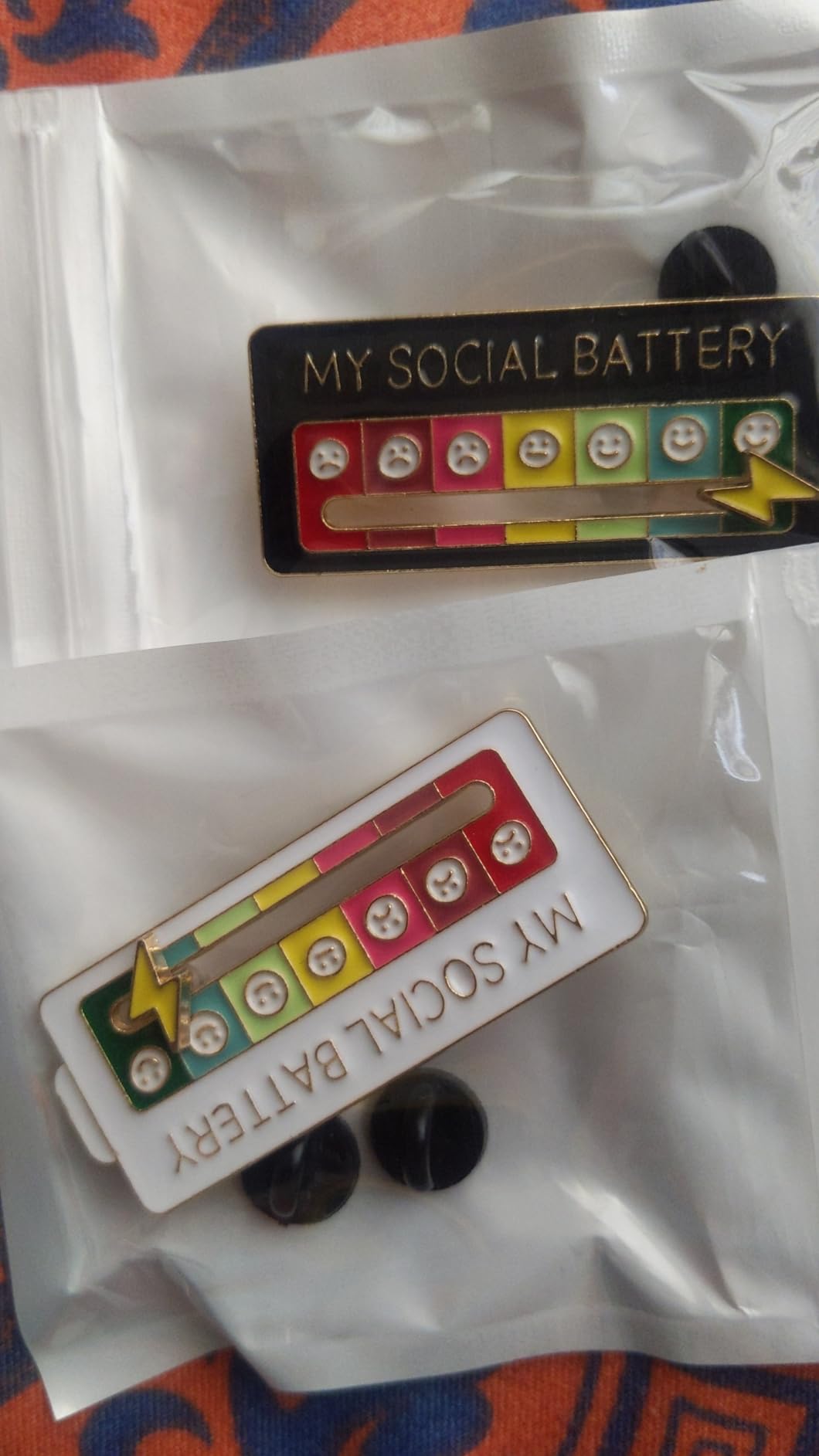 DIANZHU 2Pieces Social Battery Pins - My Social Battery Creative Lapel ...