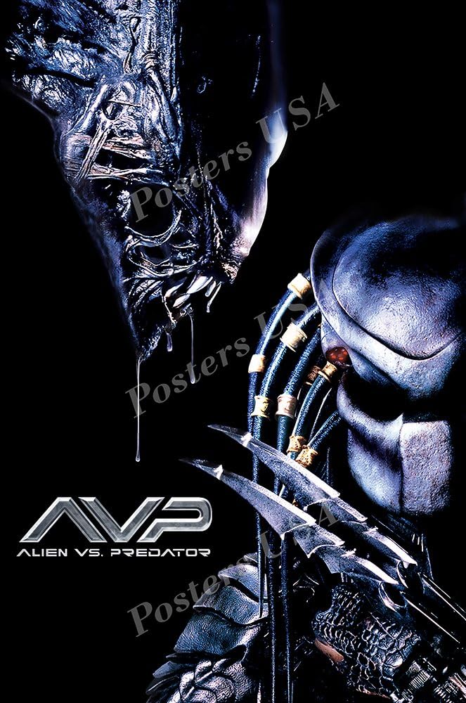 Amazon.com: PremiumPrints - Alien vs Predator Movie Poster Glossy ...