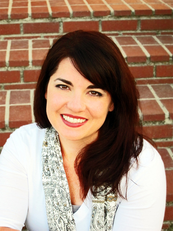 Amazon.com: Debbie Dee: books, biography, latest update