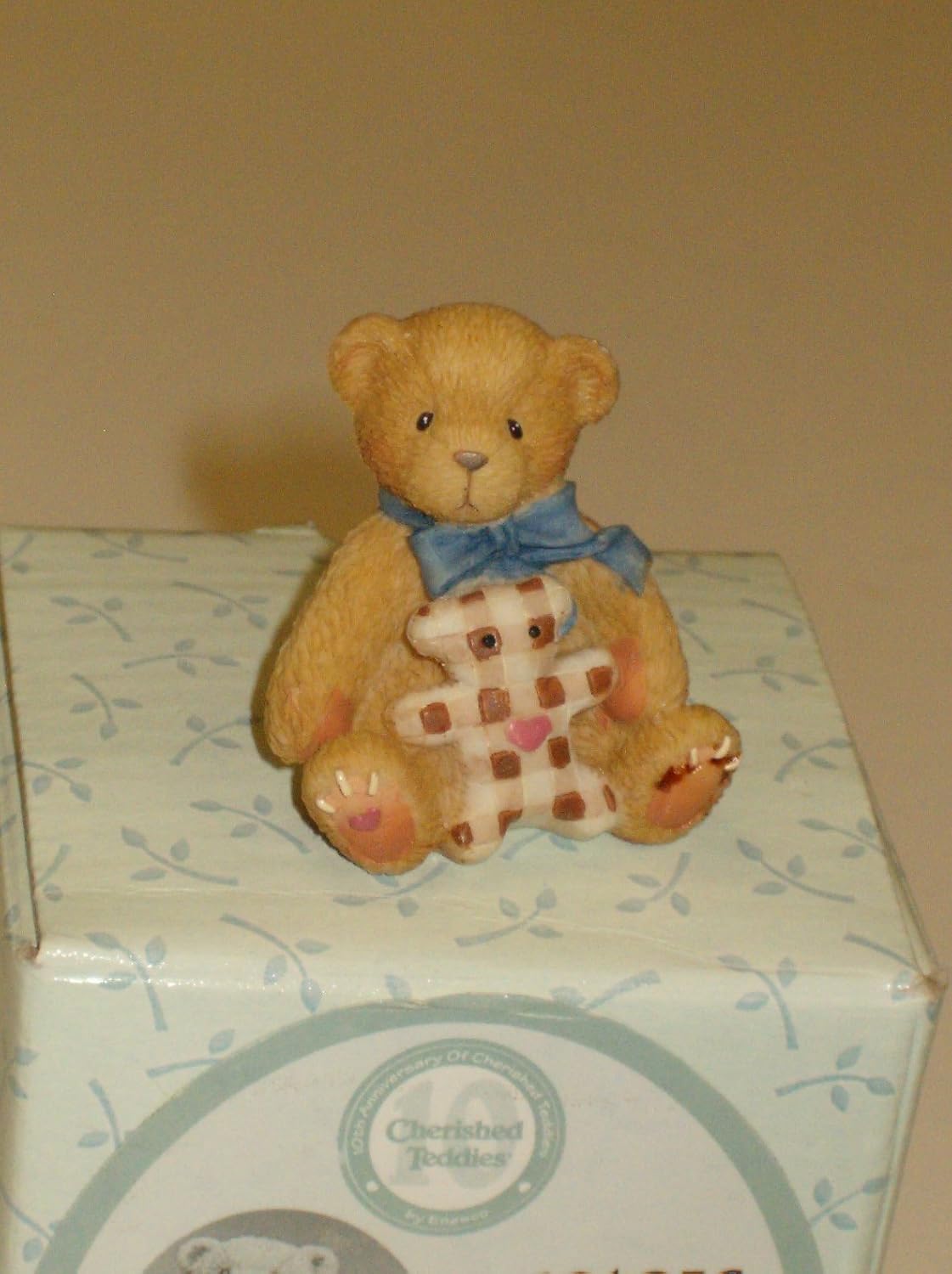 Amazon.com: Cherished Teddies (Tiny Treasured Teddies) Bear w/ Toy Mini ...
